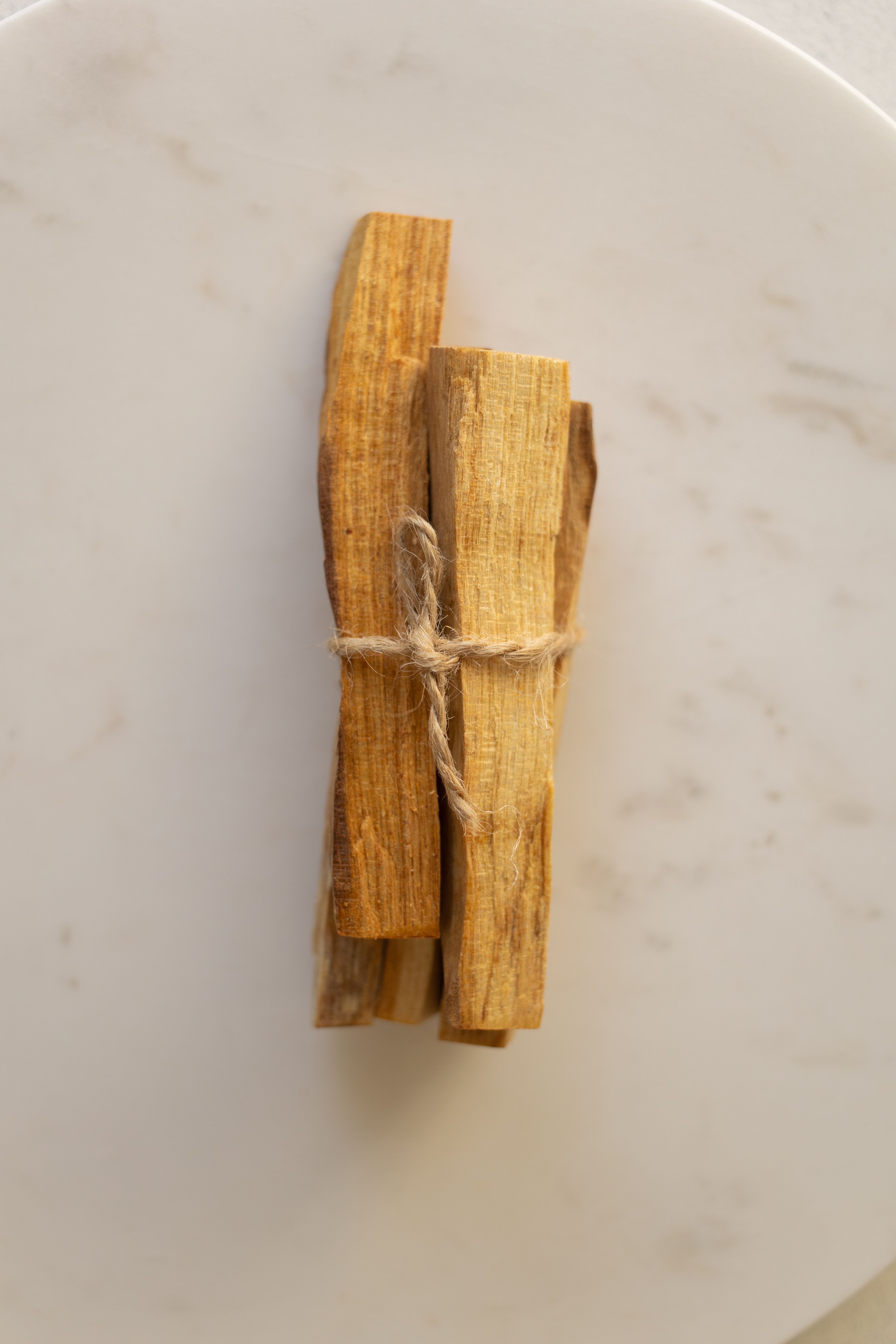 Palo Santo Photos, Download The BEST Free Palo Santo Stock Photos & HD ...
