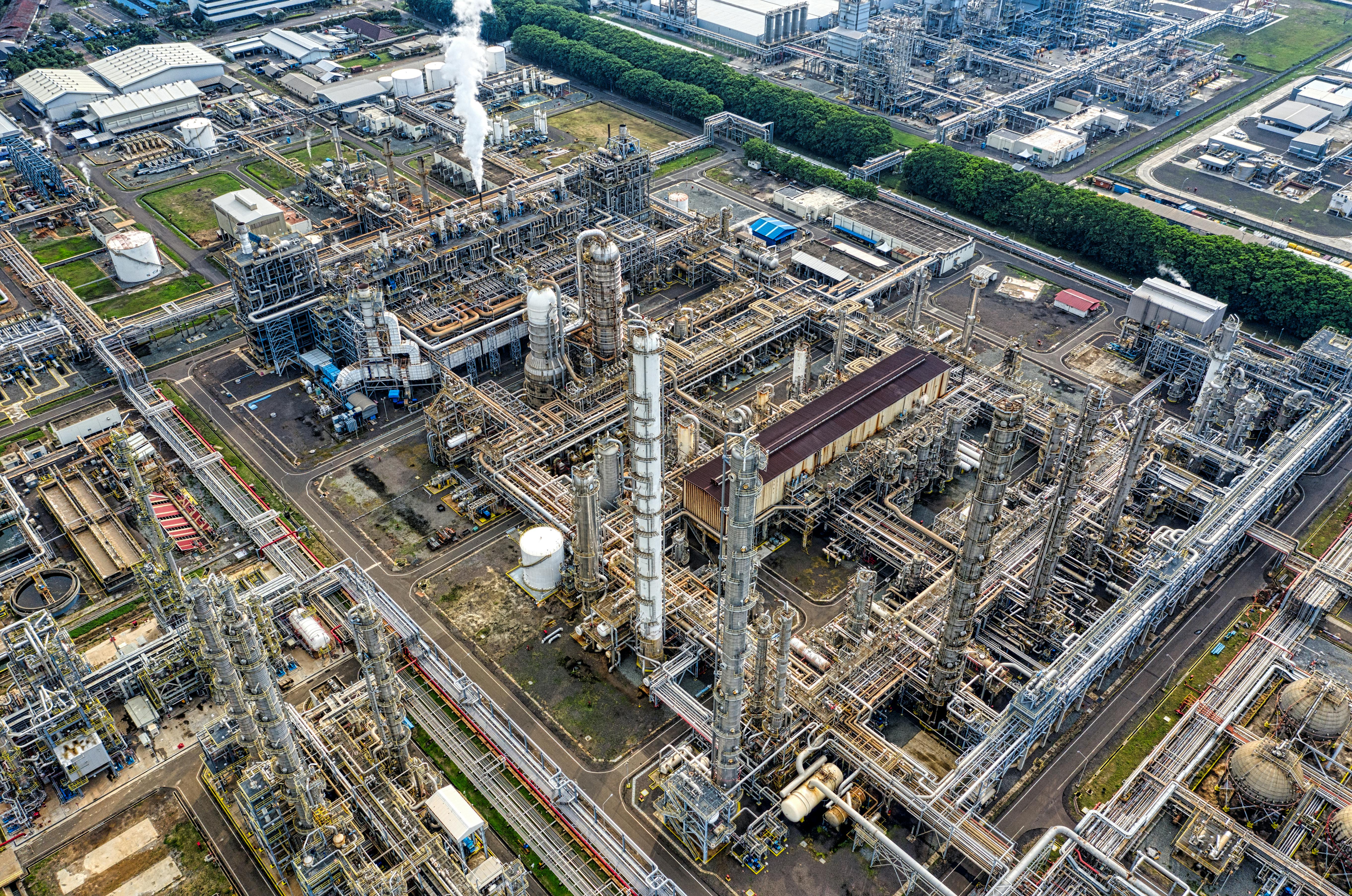 Power Plant in Construction · Free Stock Photo