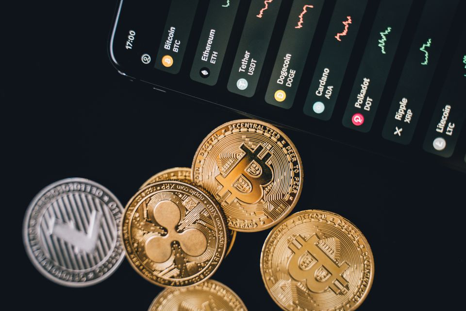 Mastering the Strategy of Hold Bitcoins for Long-Term Gains