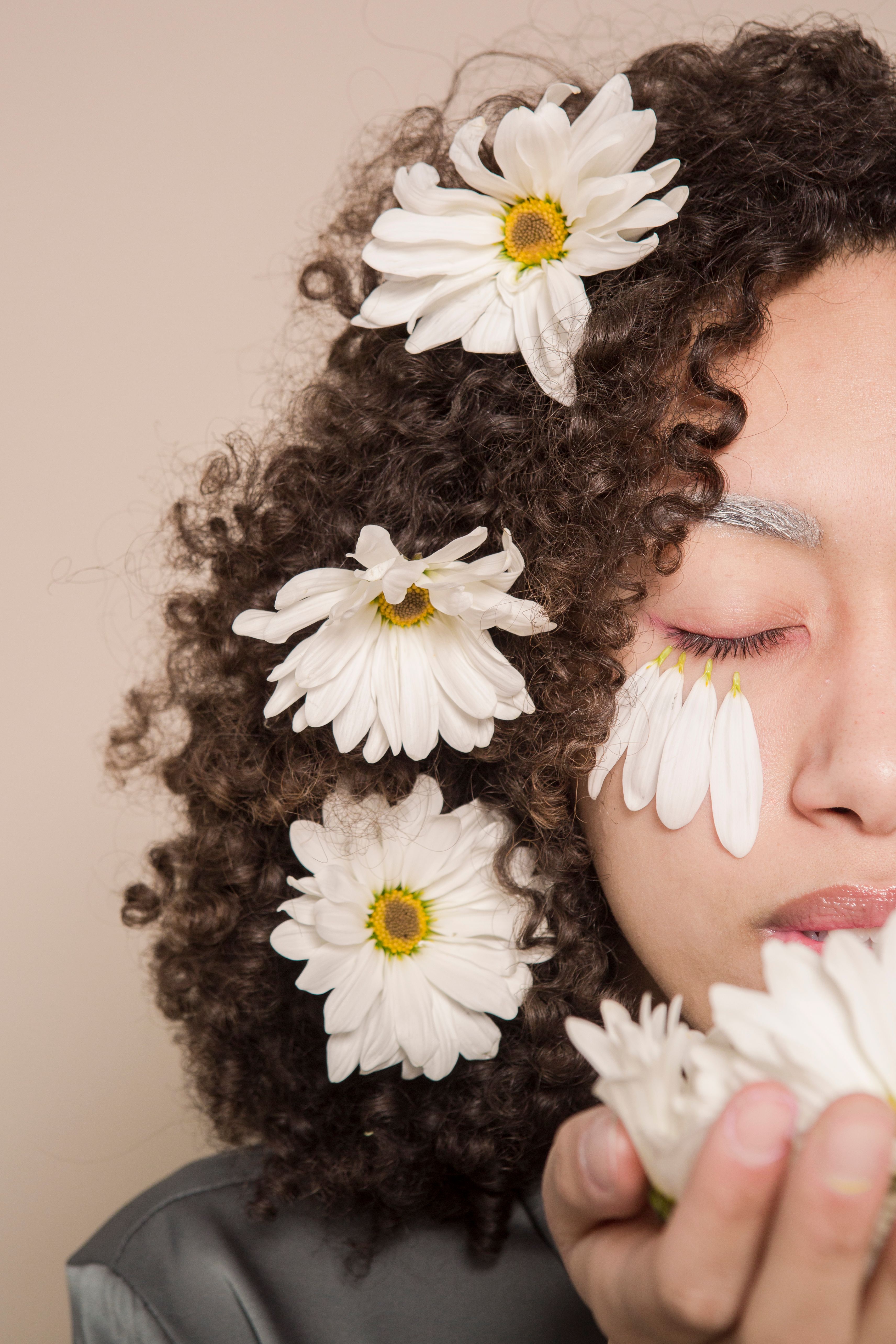 Flower Petal Makeup Photos, Download The BEST Free Flower Petal Makeup ...