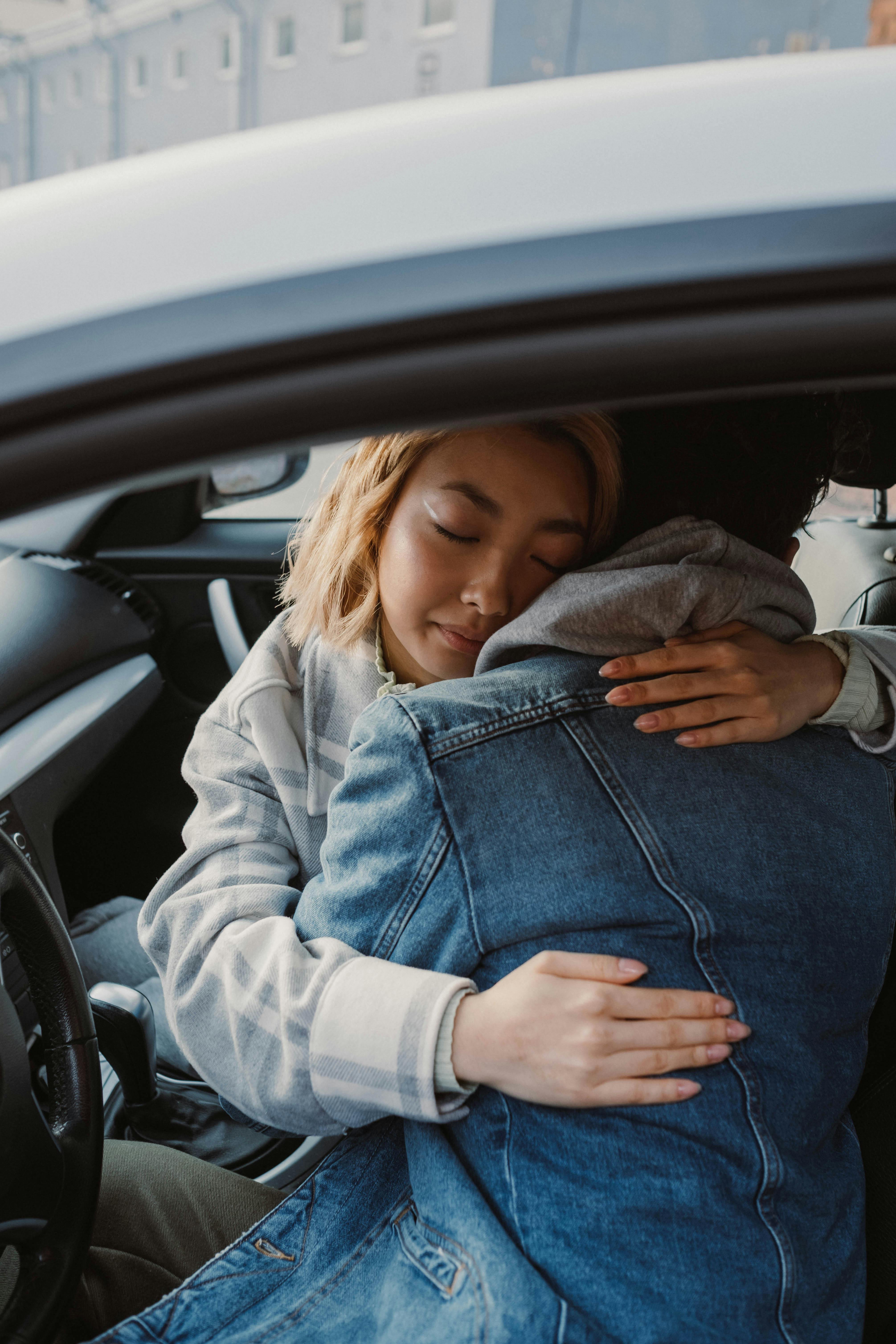 Hugging In Back Seat Of Car Photos, Download The BEST Free Hugging In ...