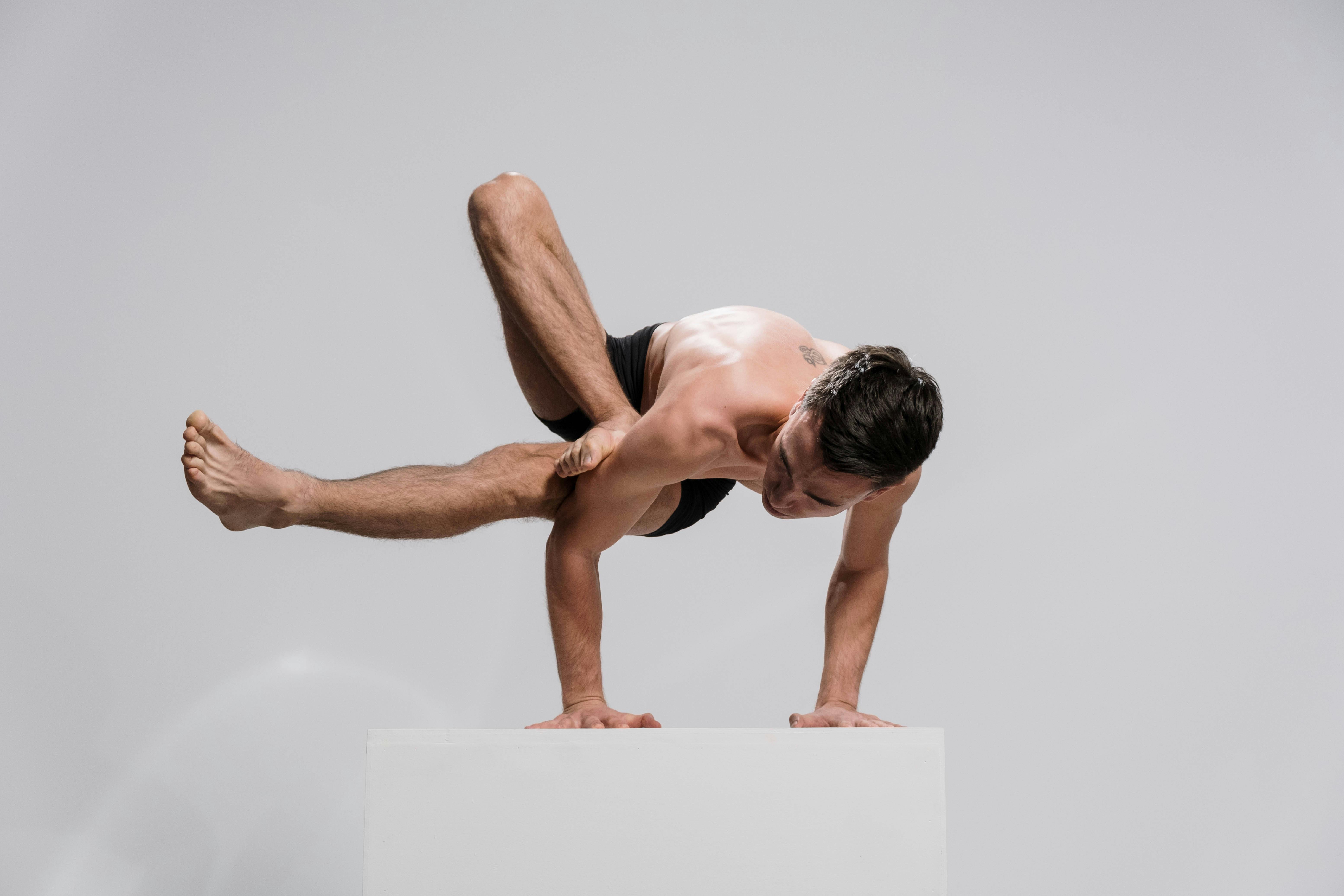 50+ Best Ashtanga Dandavat Pranam Photos · 100% Free Download · Pexels ...