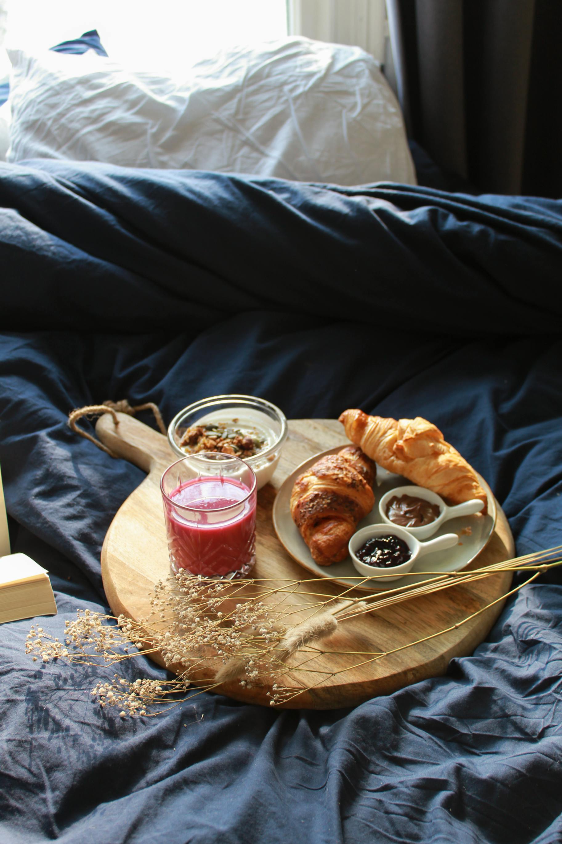 Bed Dip Photos, Download The BEST Free Bed Dip Stock Photos & HD Images