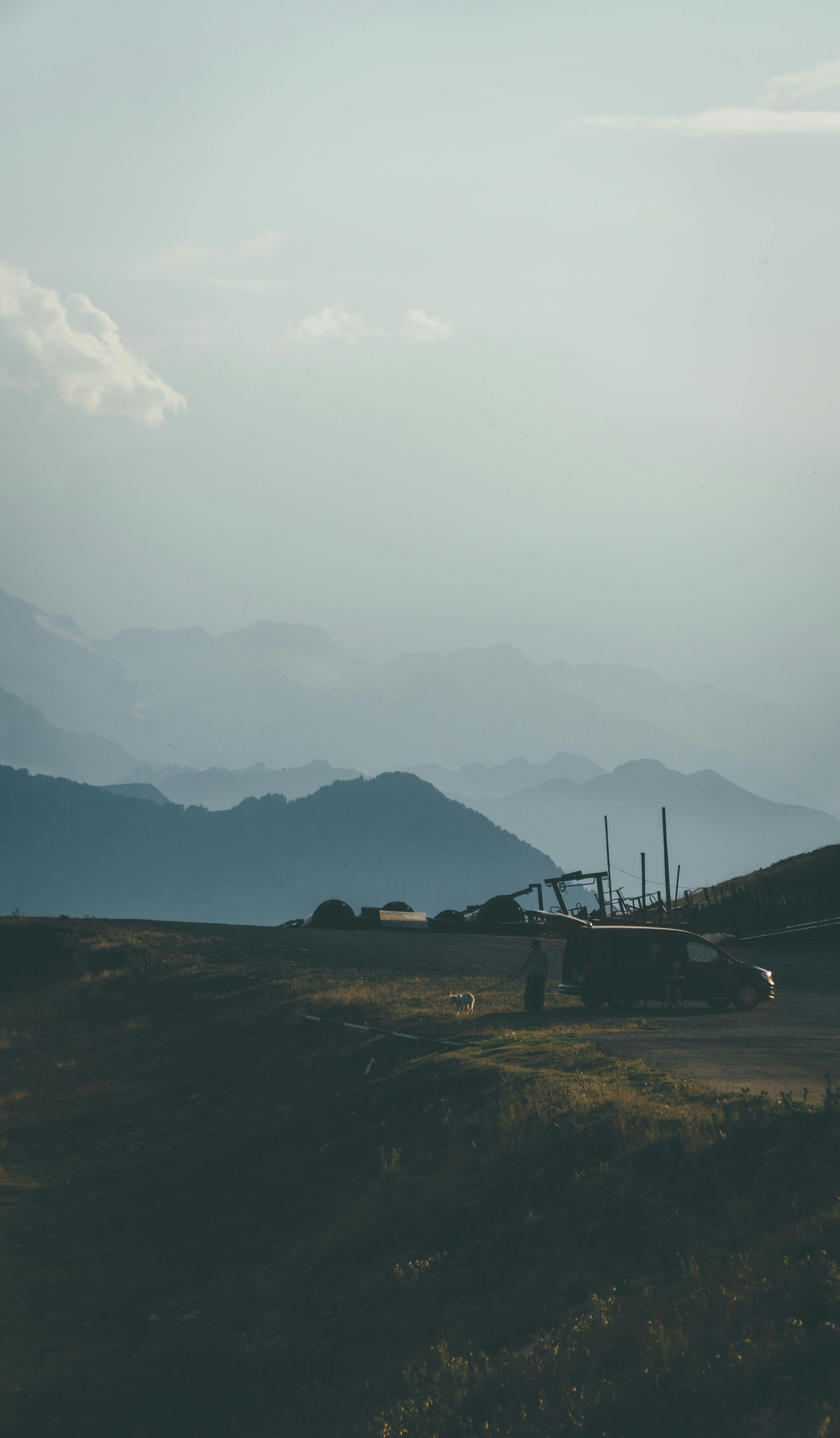 Survey Taka Cars Photos, Download The BEST Free Survey Taka Cars Stock ...