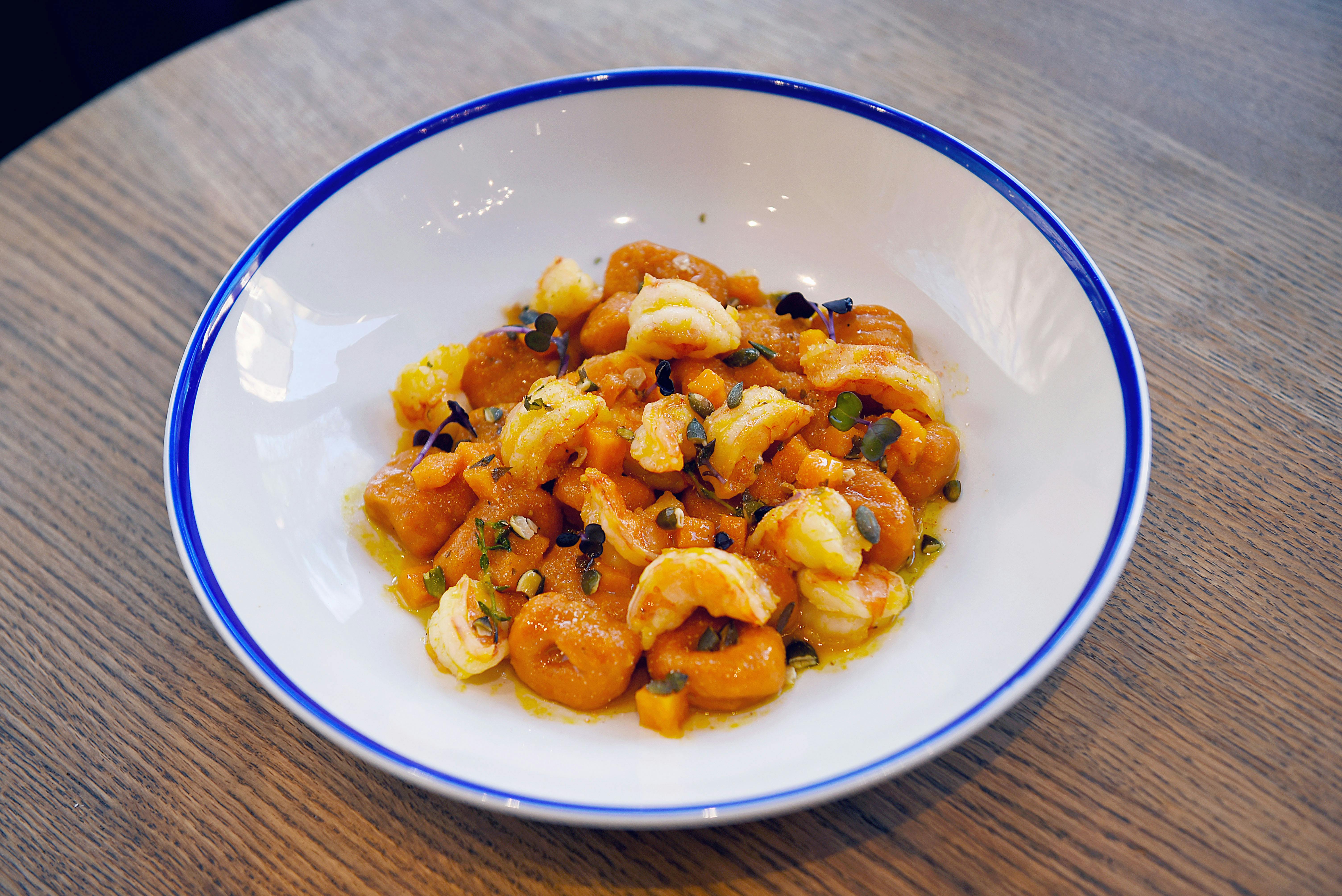 Cooked Shrimp and seashell dish · Free Stock Photo