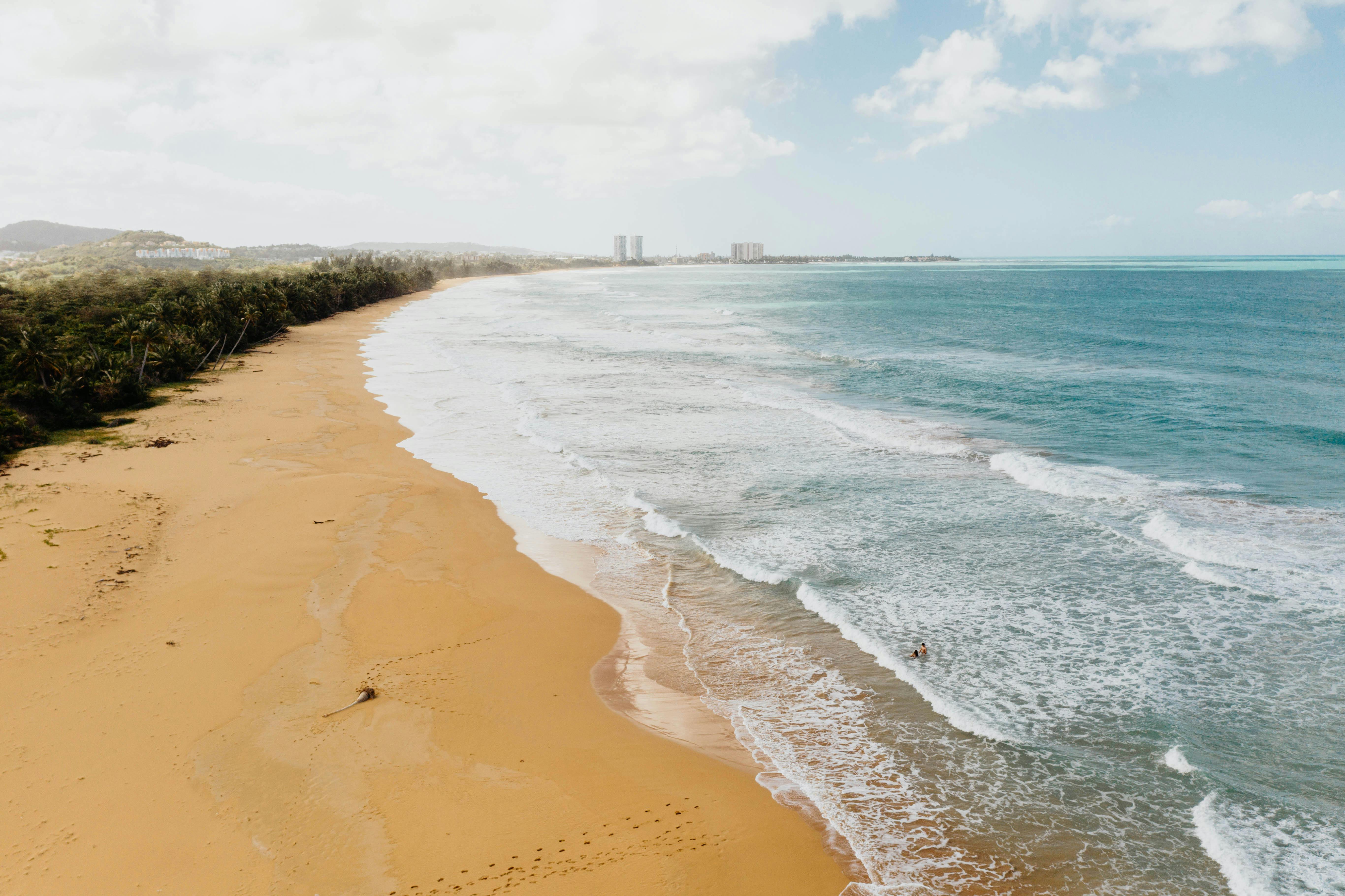 Beach Waves Loop Photos, Download The BEST Free Beach Waves Loop Stock ...