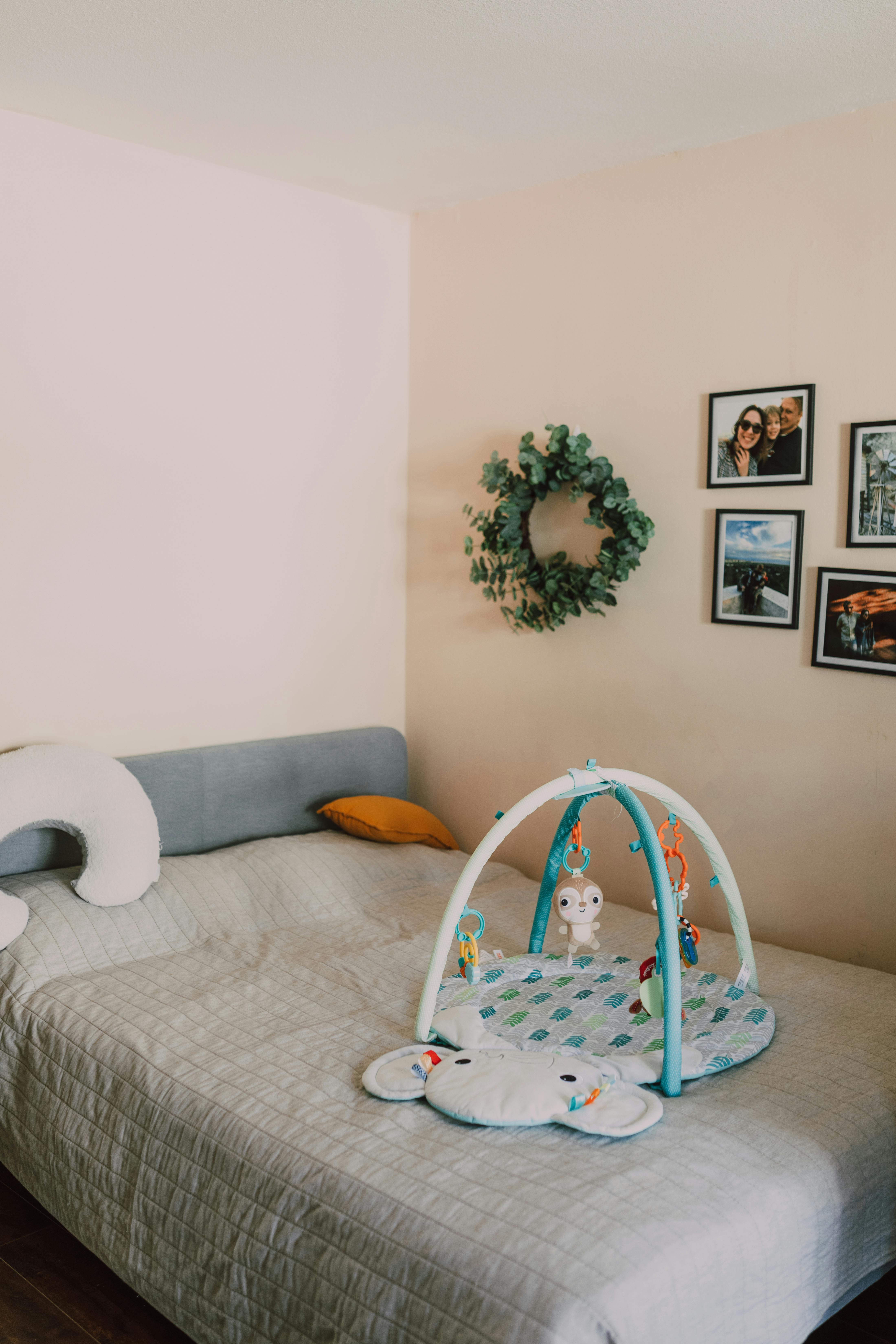 Bed Set Photos, Download The BEST Free Bed Set Stock Photos & HD Images