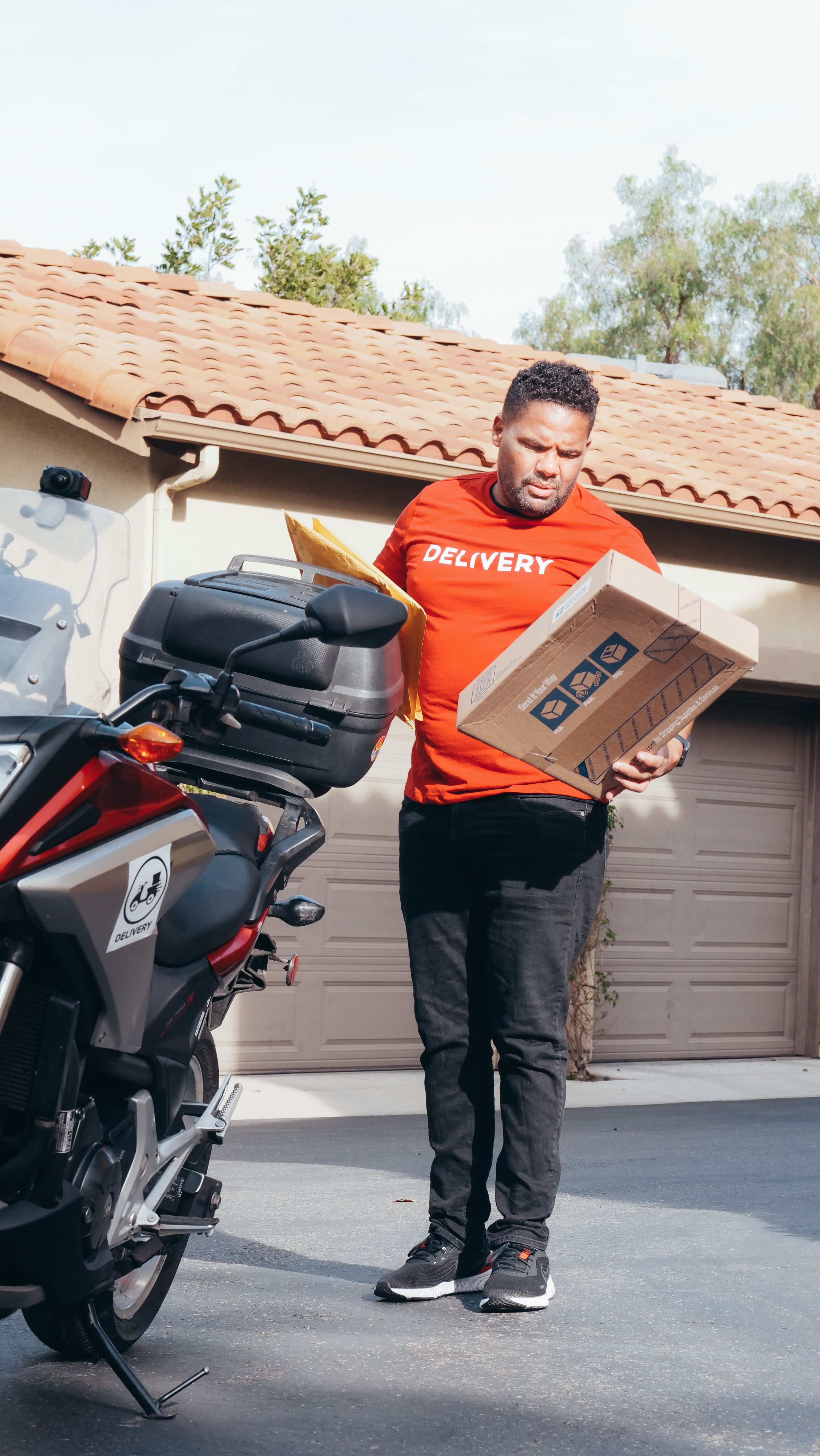 Driveway Delivery Photos, Download The BEST Free Driveway Delivery ...