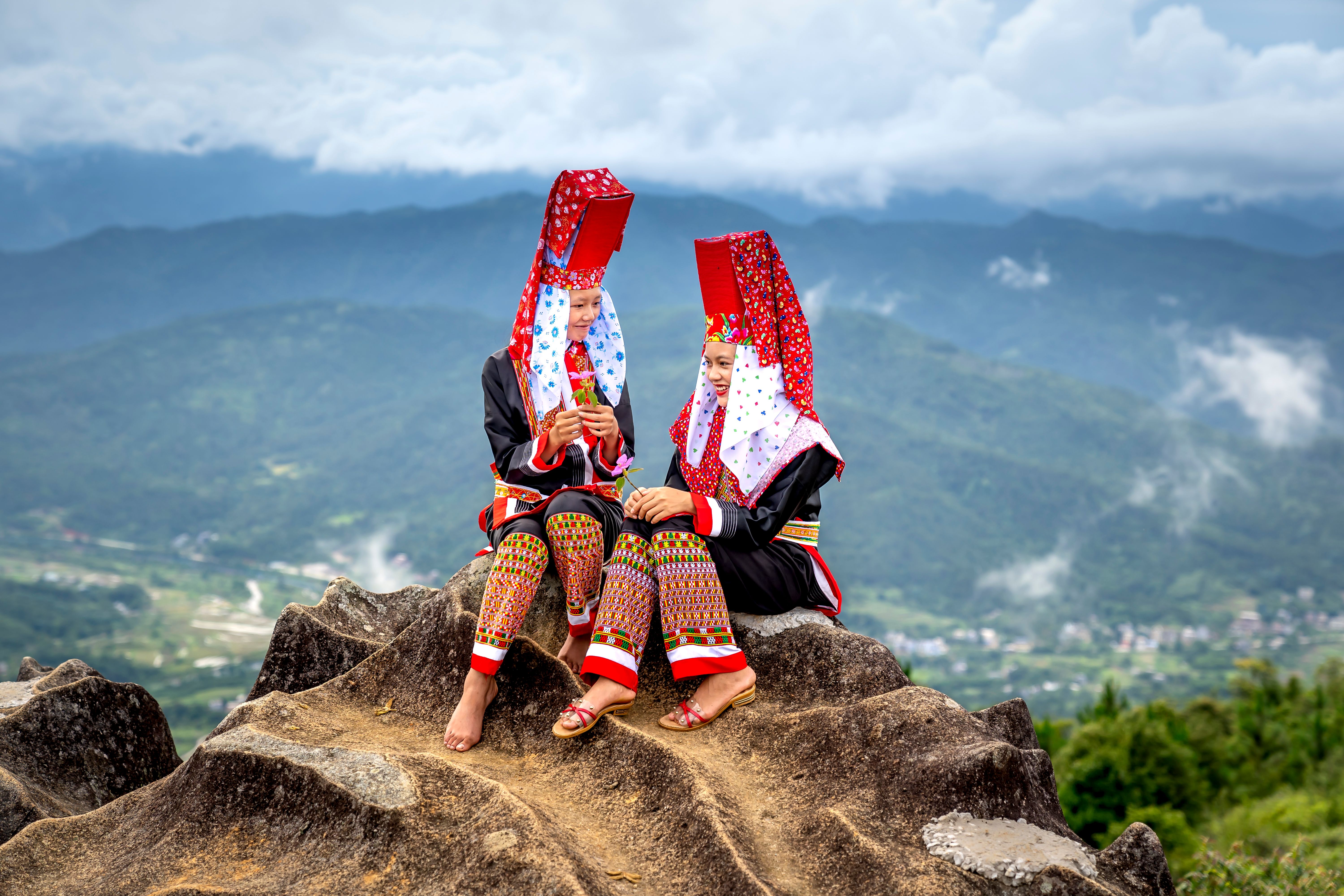 Women in Moutnains in Traditional Clothing · Free Stock Photo