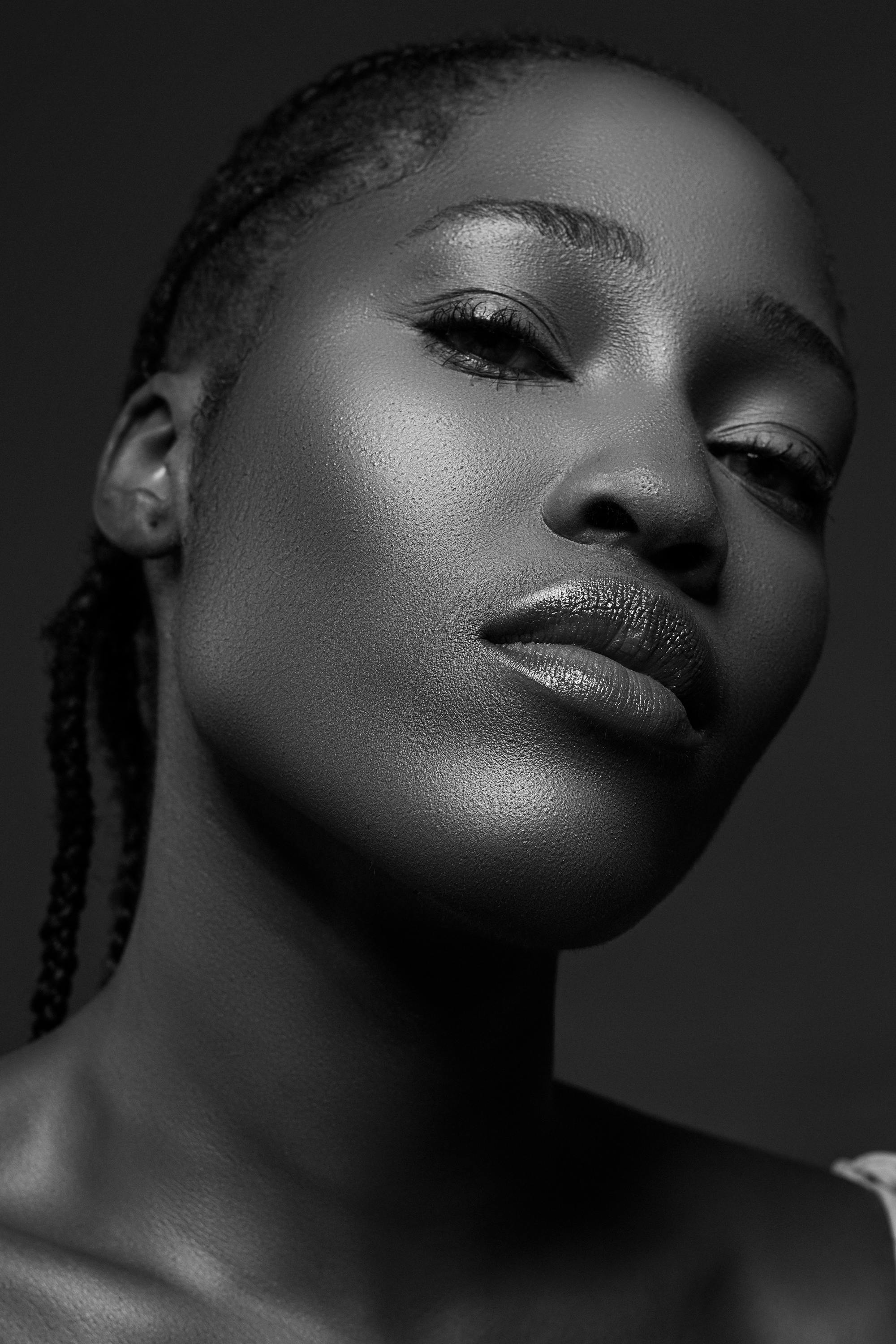 Grayscale Photo of a Woman's Face · Free Stock Photo