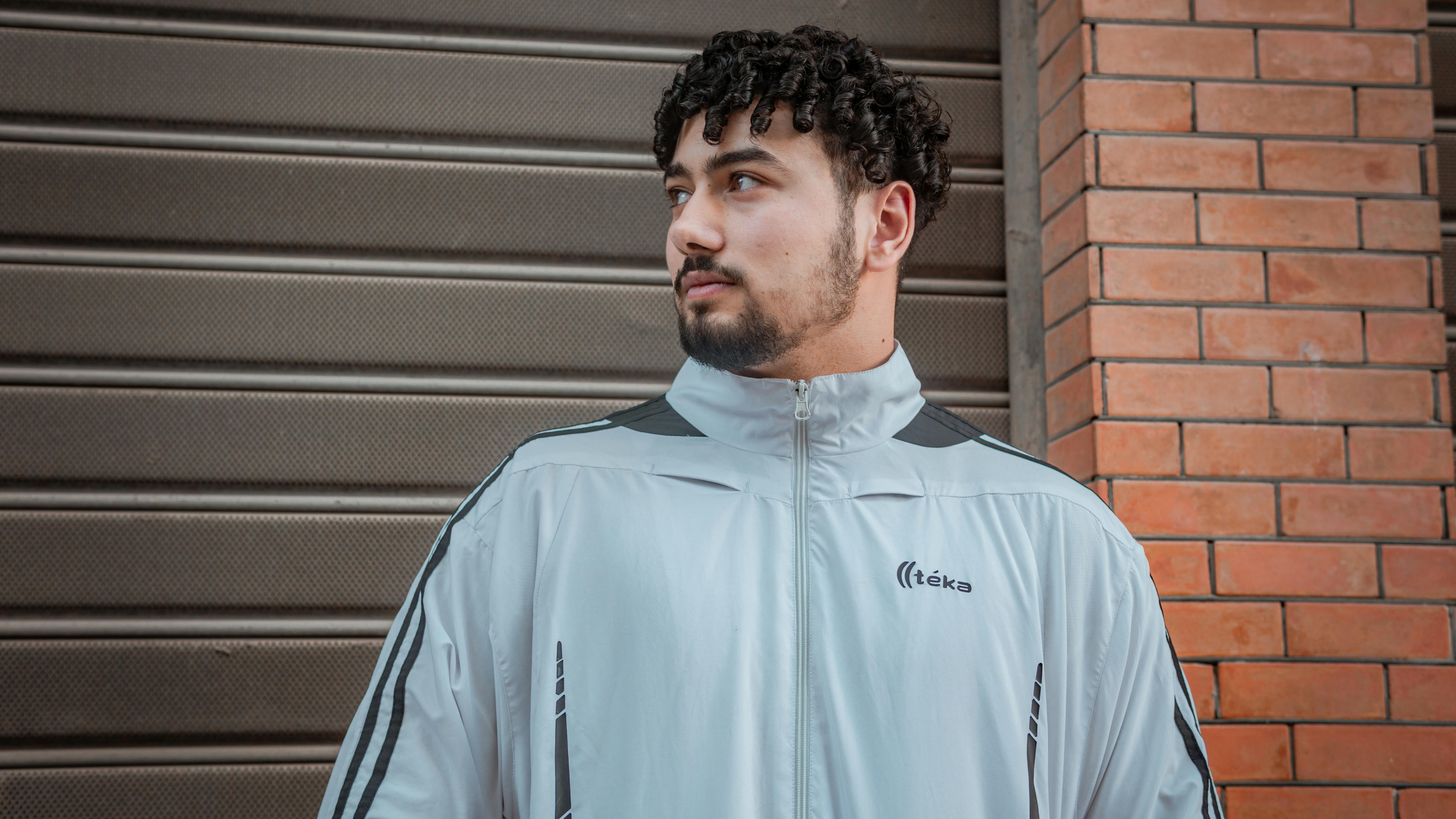 A Topless Woman Looking over the Shoulder · Free Stock Photo