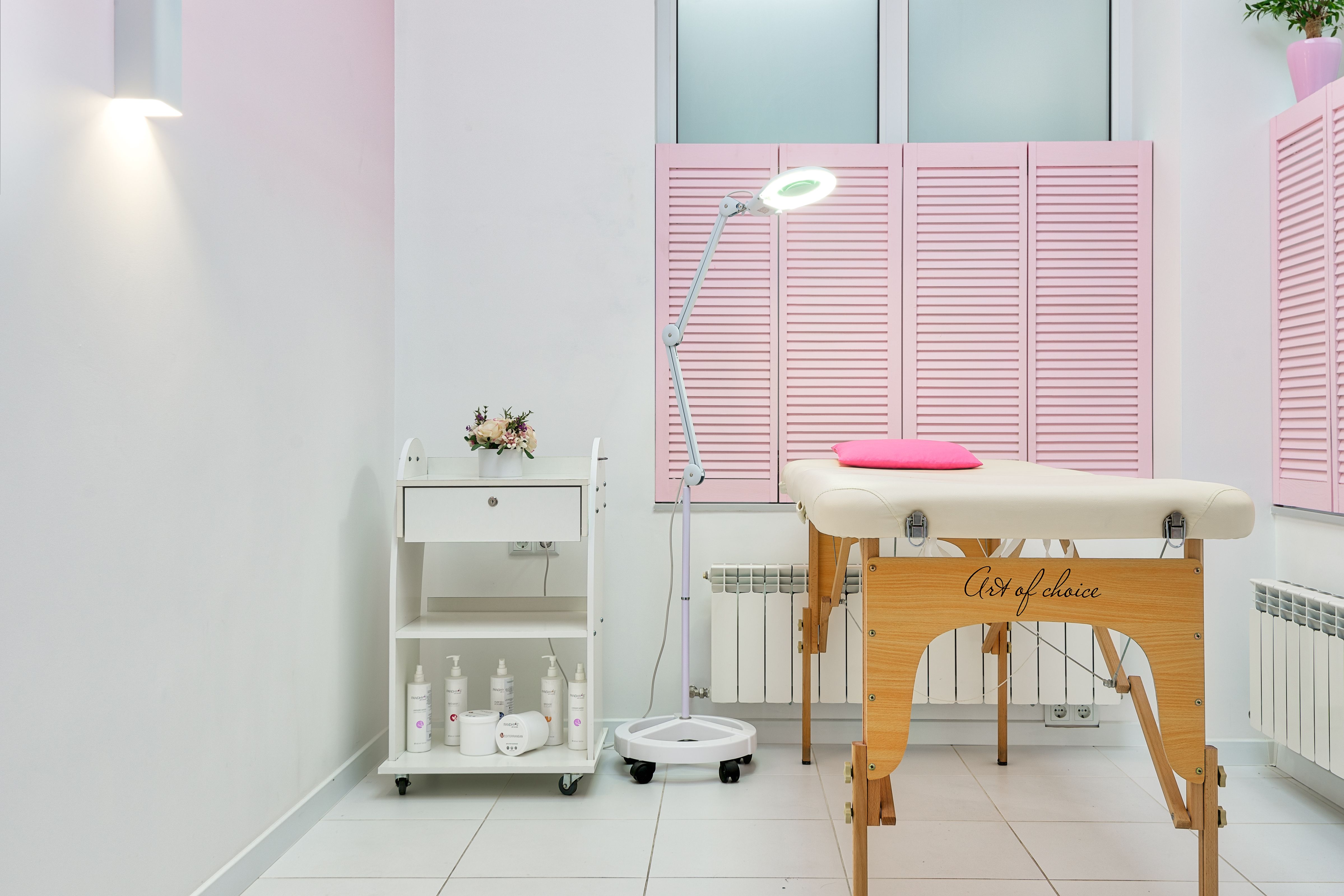 Beauty Shelf Photos, Download The BEST Free Beauty Shelf Stock Photos ...