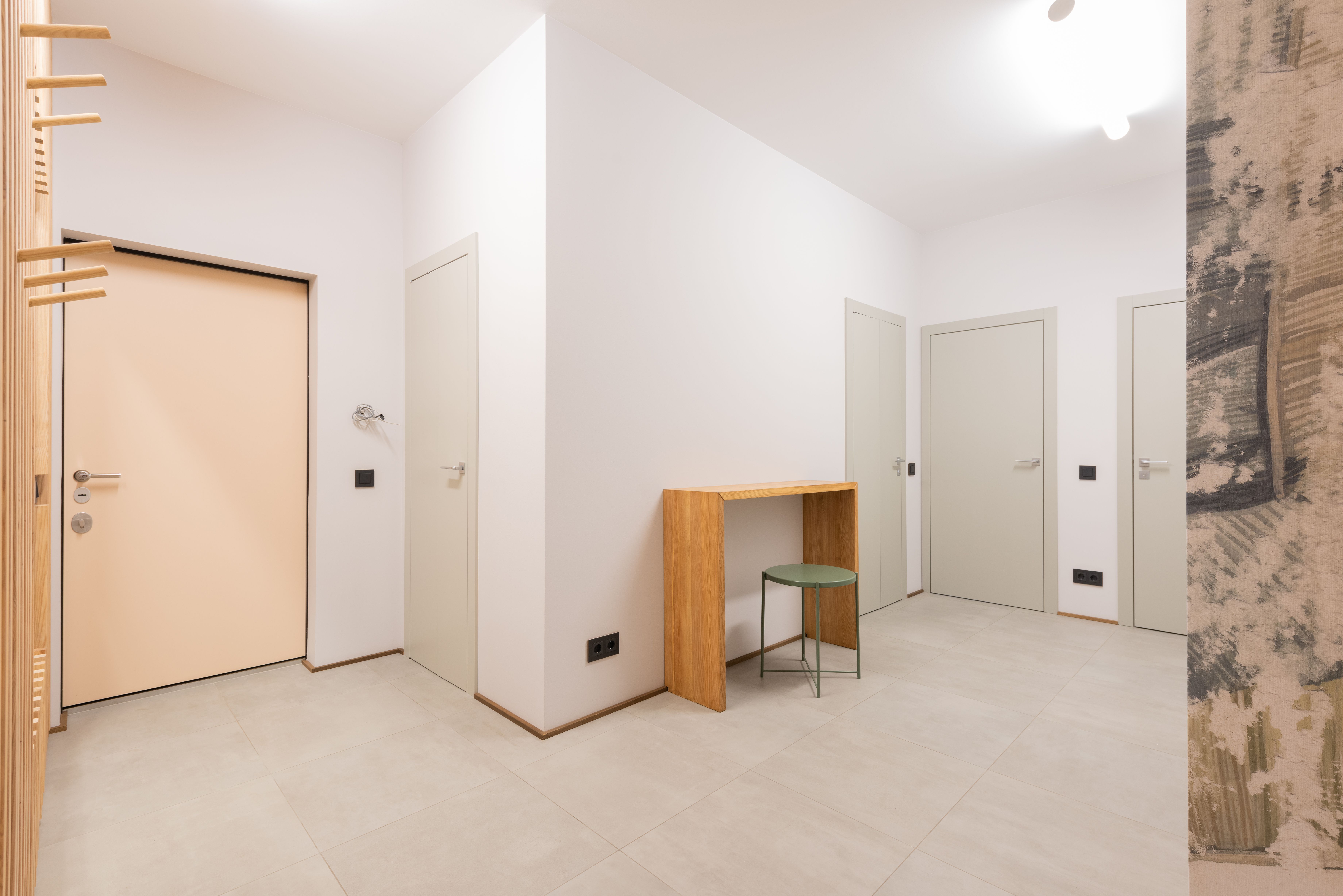 Modern Apartment Hallway · Free Stock Photo
