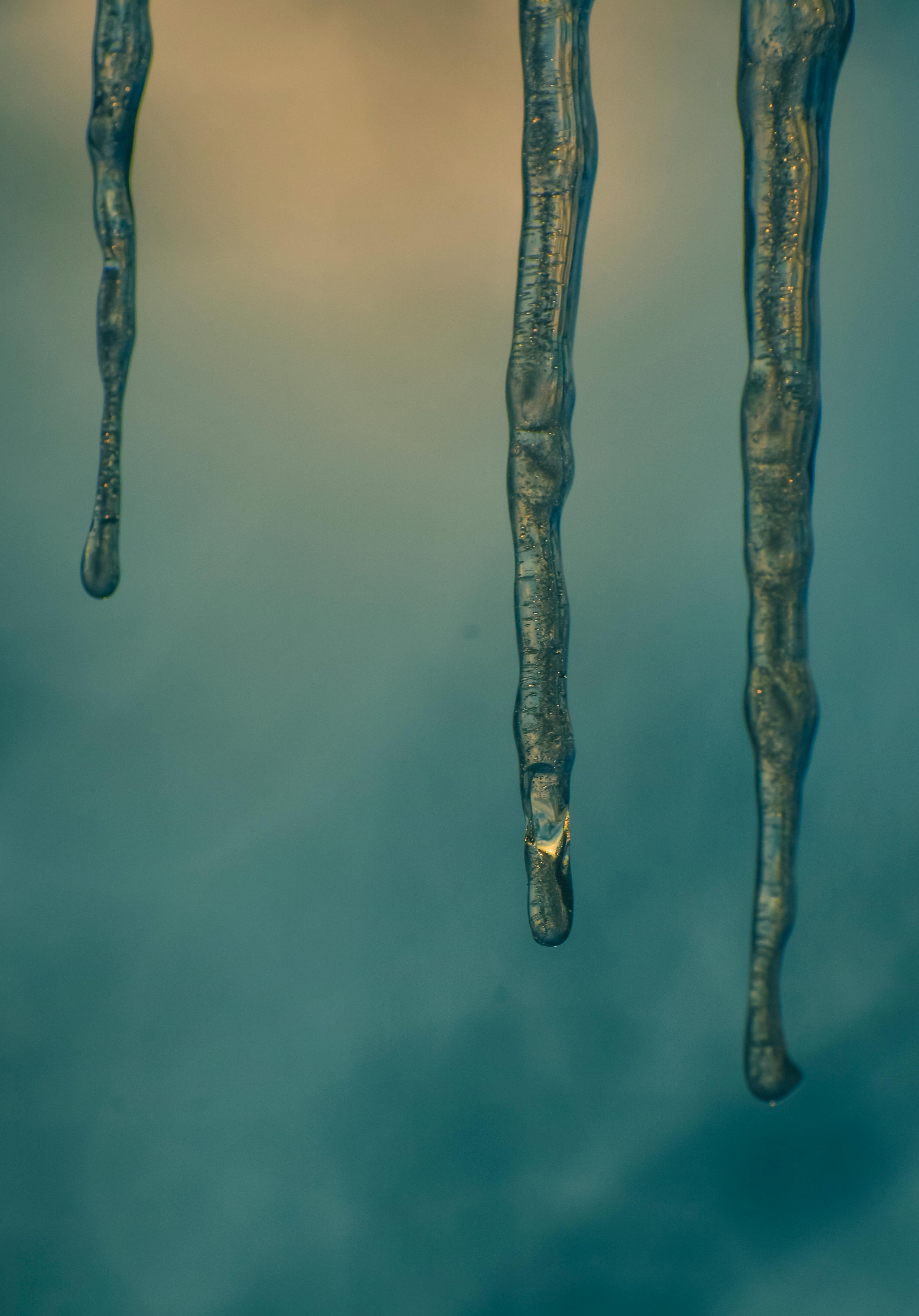 Close up of Icicles · Free Stock Photo