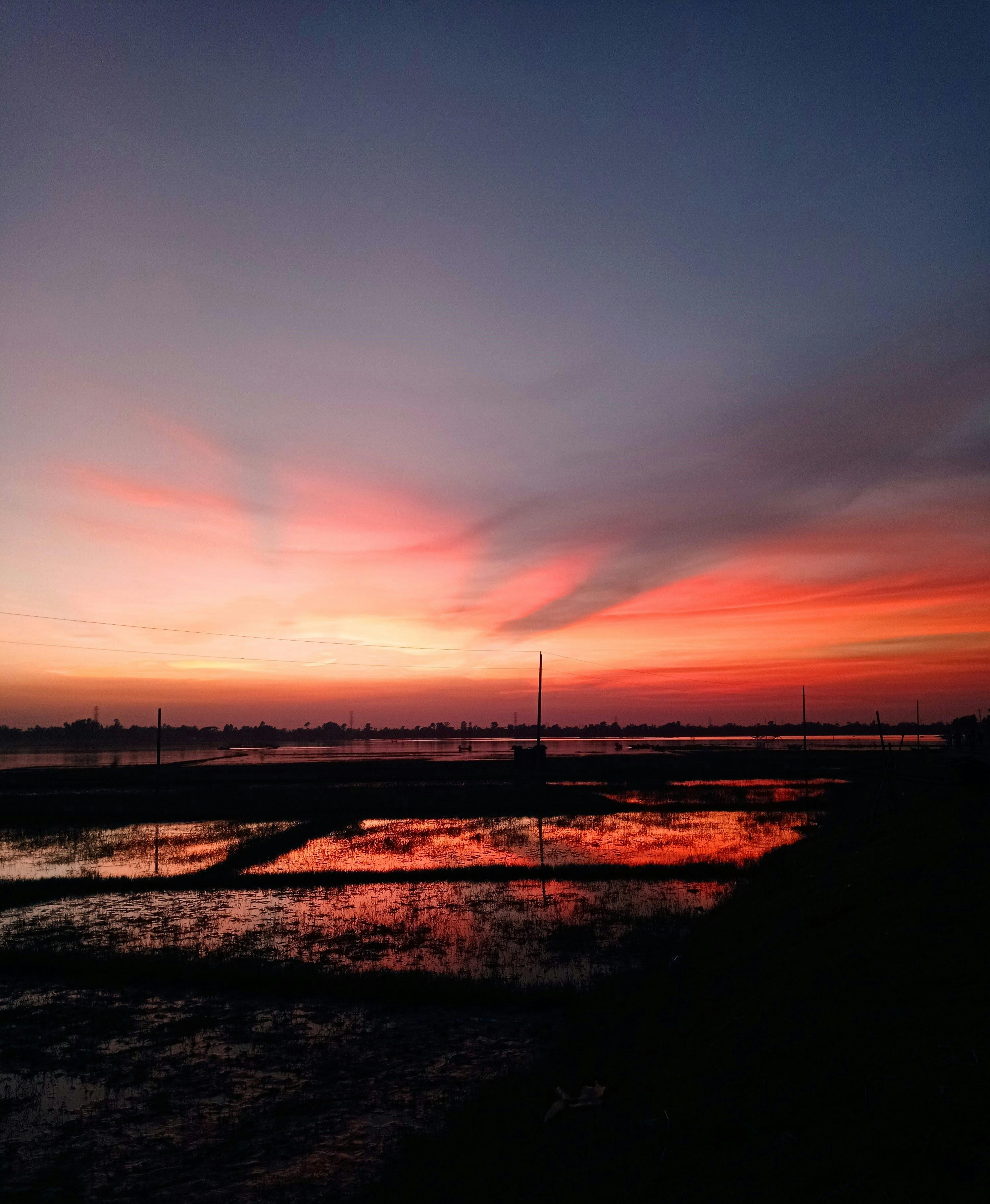 Landscape at Dusk · Free Stock Photo