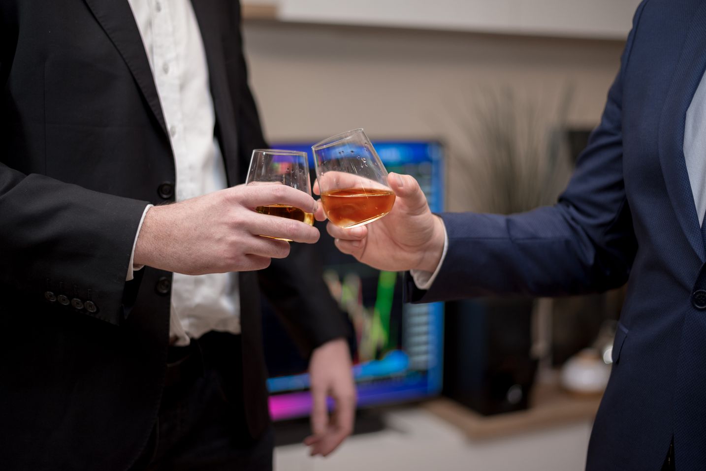 Investment Bankers Suits: Junior to Senior Style Guide