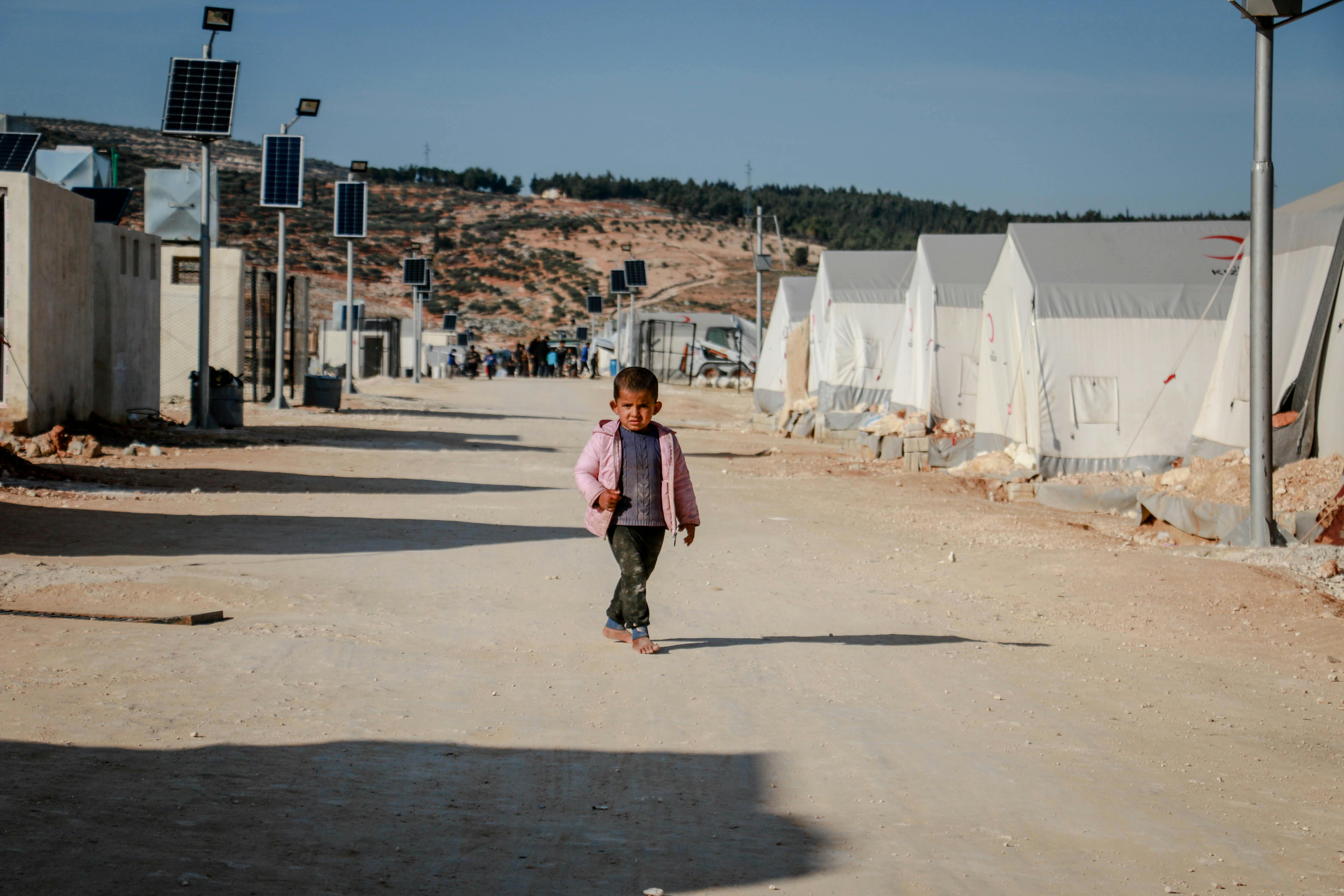 118+ Best Free Refugee Stock Photos & Images · 100% Royalty-Free HD ...