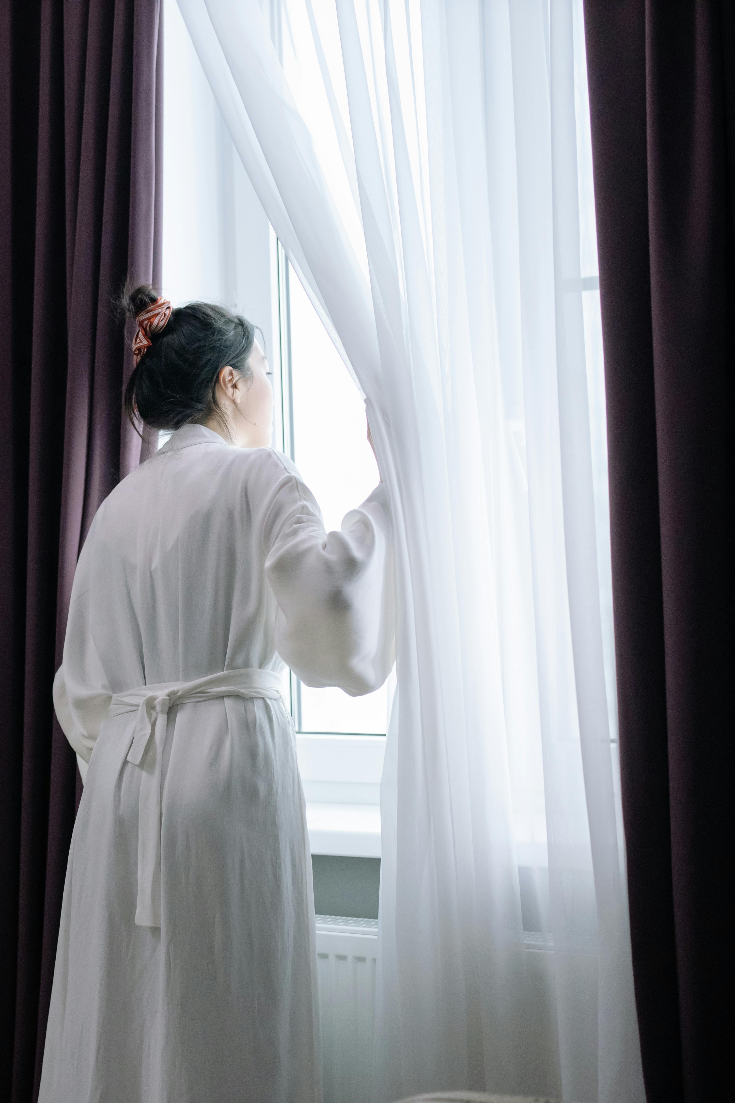 Standing Curtains Photos, Download The BEST Free Standing Curtains ...