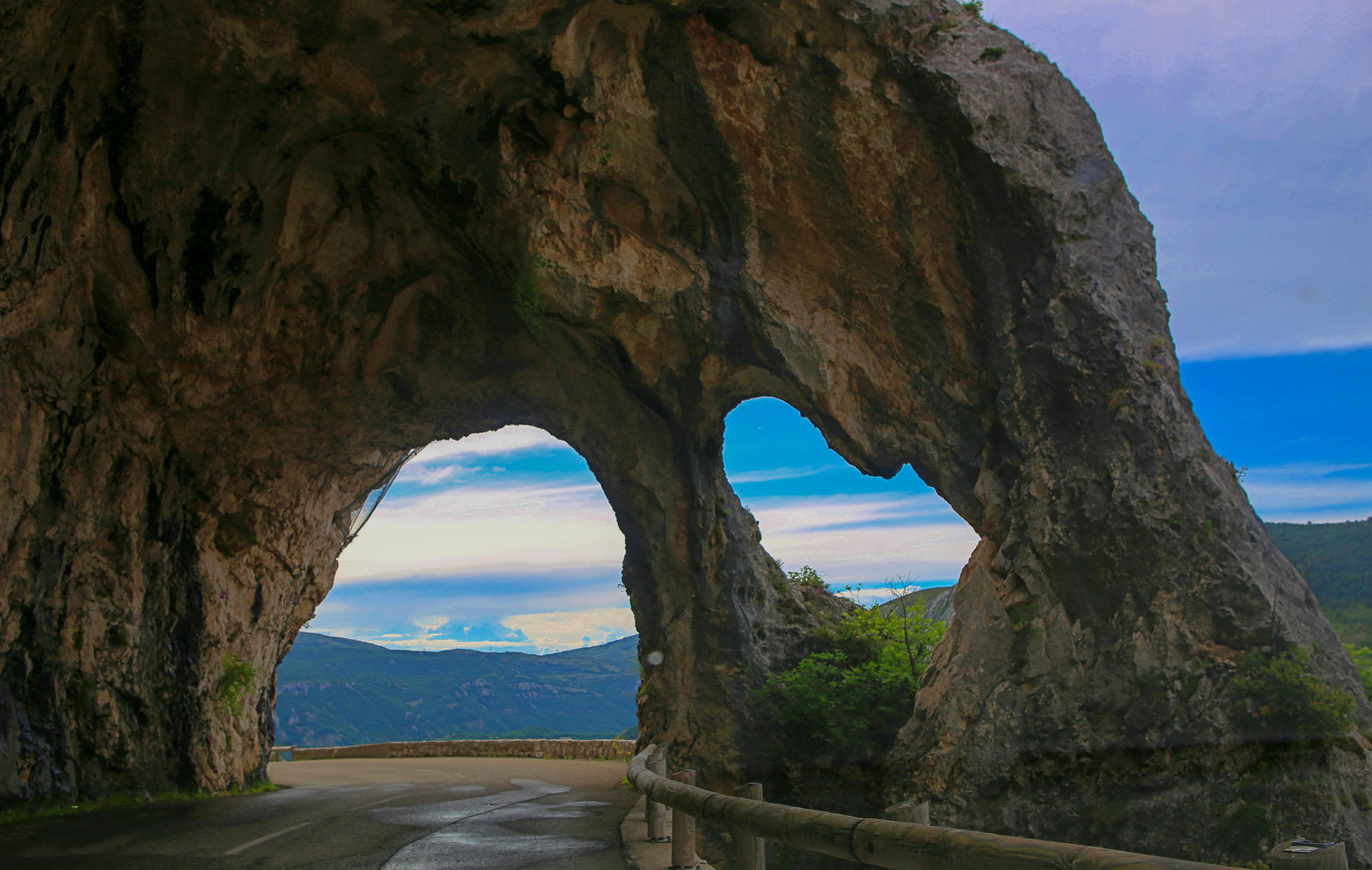 Elhanan Shamla - 사진