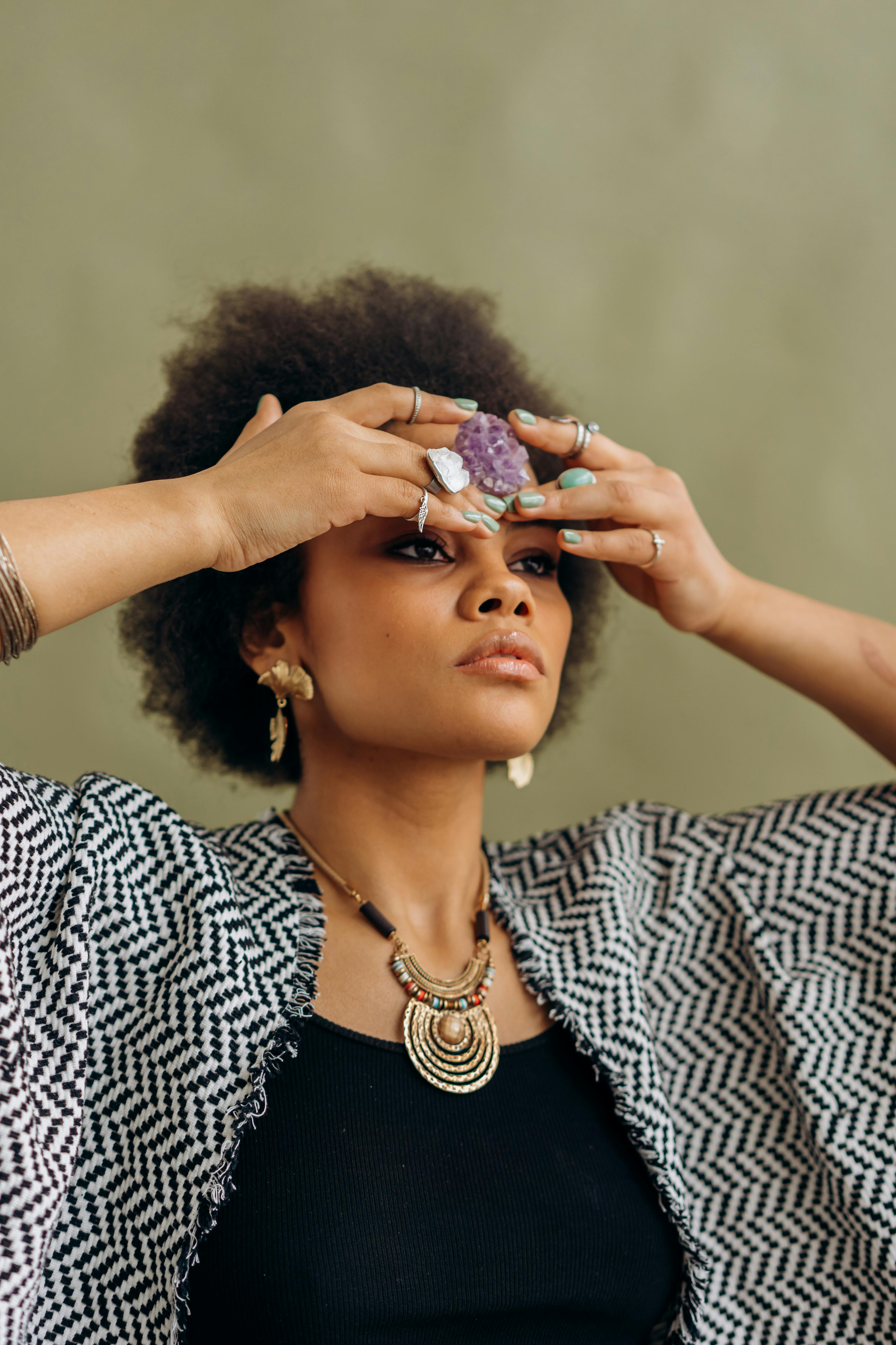 Lady Chanting Photos, Download The BEST Free Lady Chanting Stock Photos ...