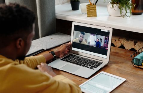 UBS Email Format and Contact Info for Business Professionals