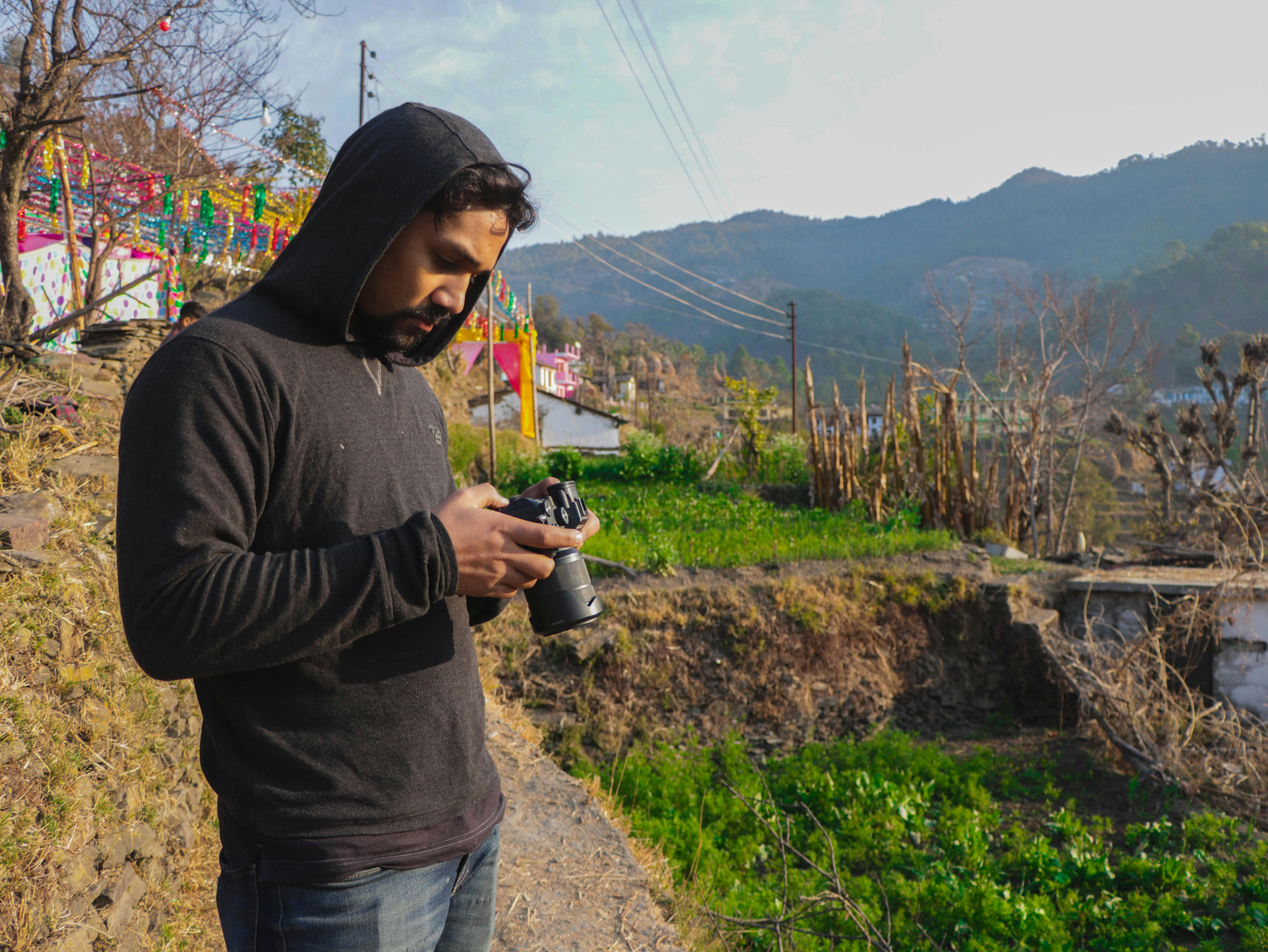 People 10 Photos & Videos Collected by Dev Raj