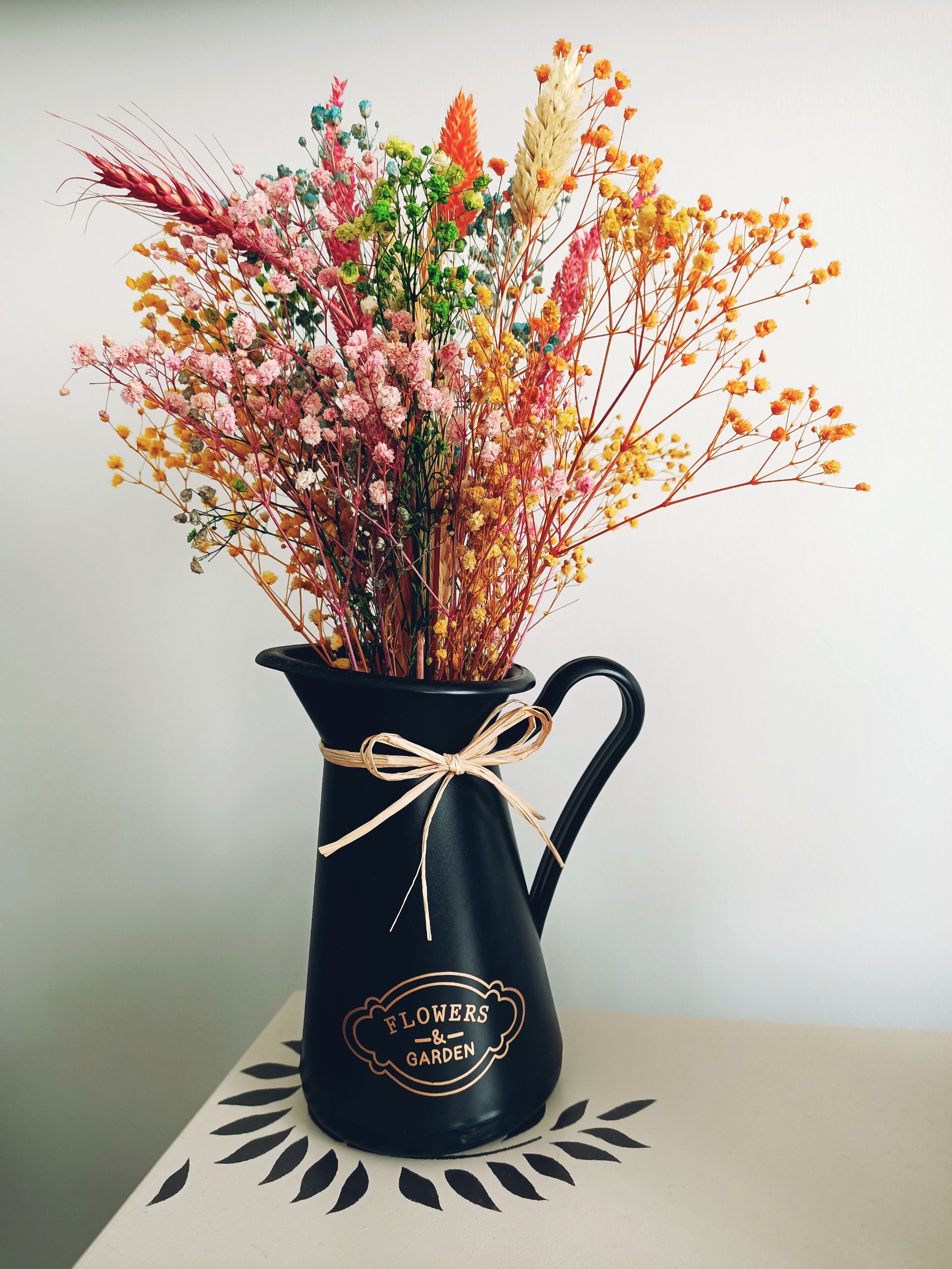 Colorful Flowers in the Vase · Free Stock Photo
