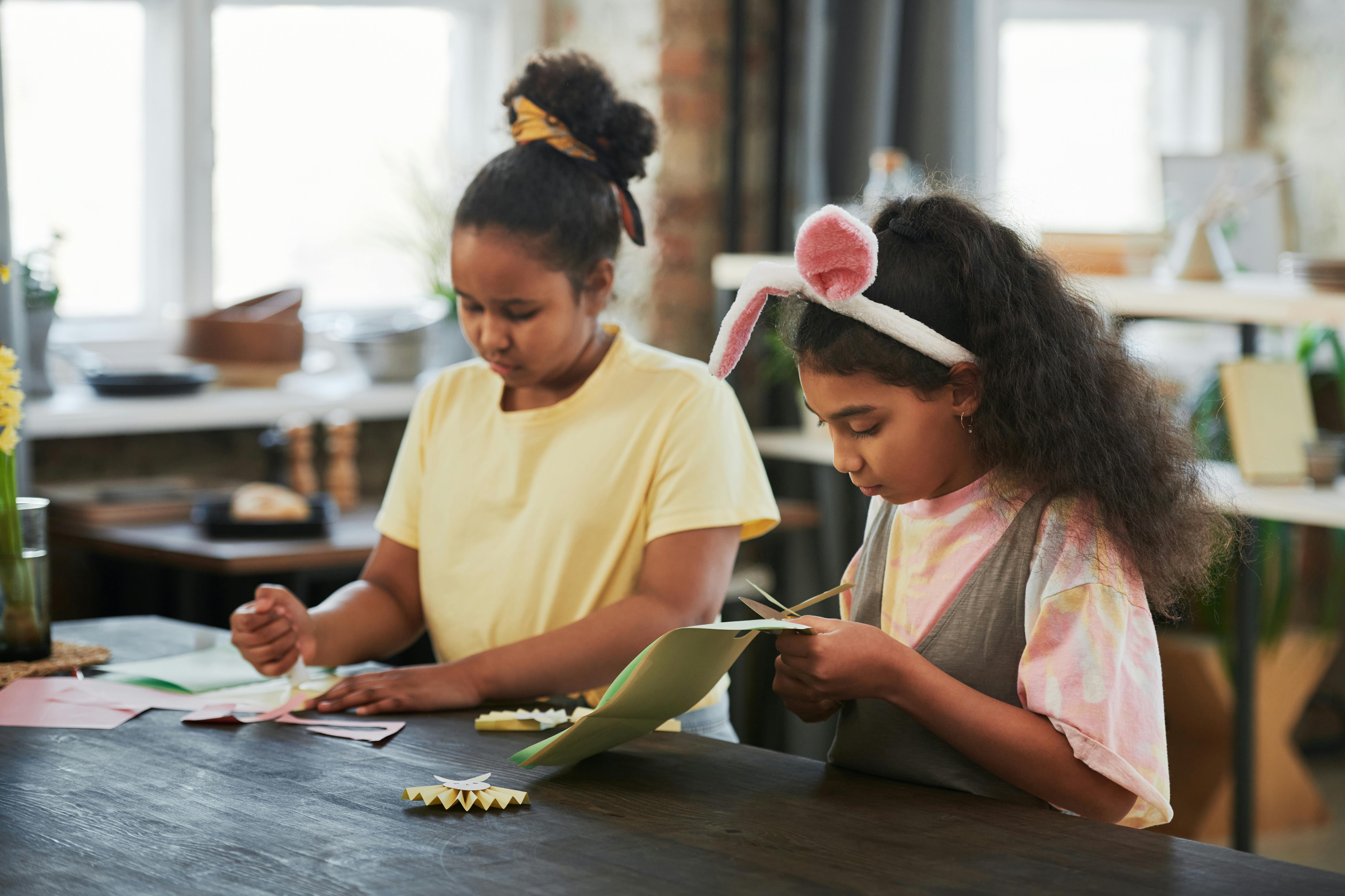 Young Girls Doing Art Work Togerther · Free Stock Photo