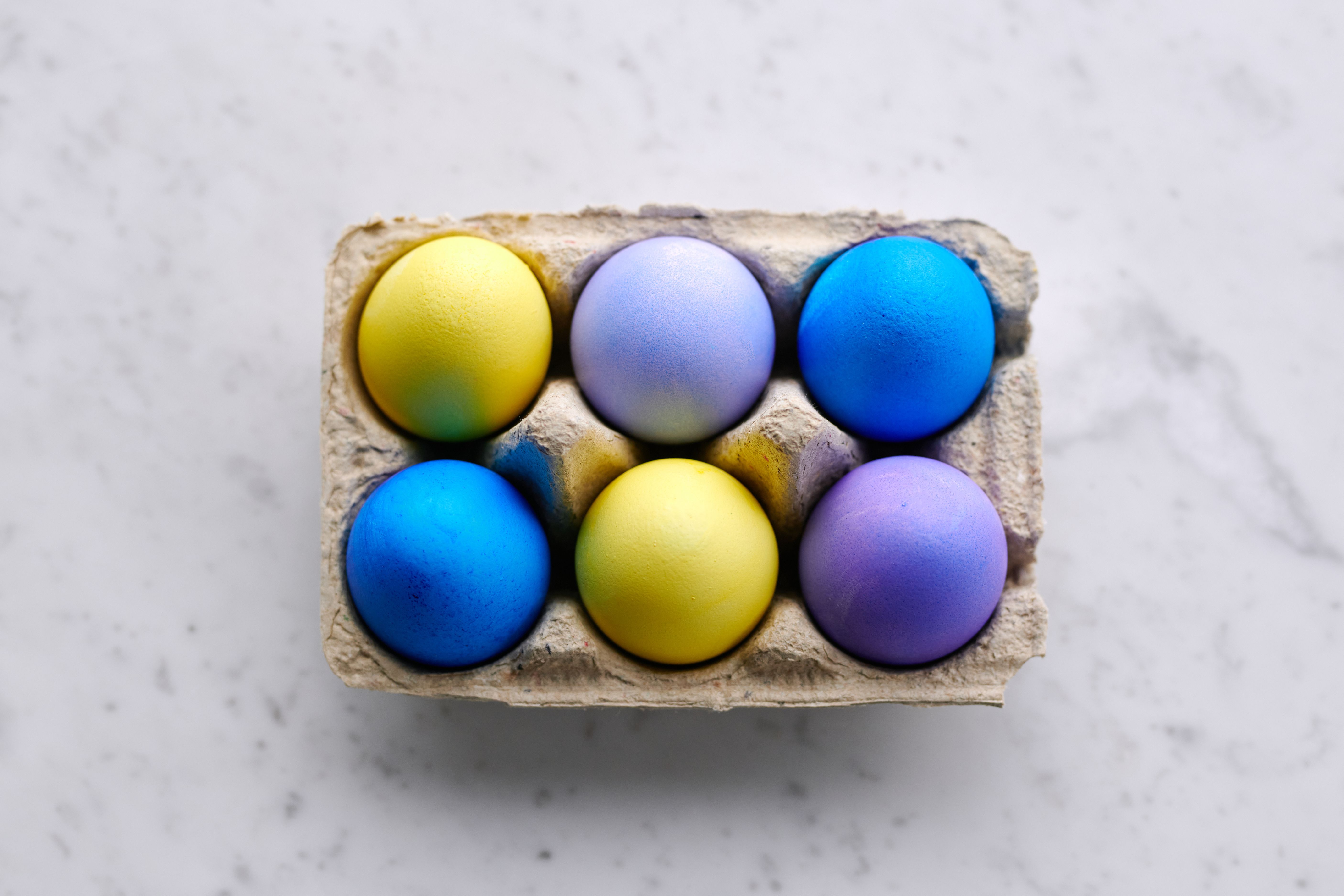 Close-Up Photo of Colored Eggs · Free Stock Photo