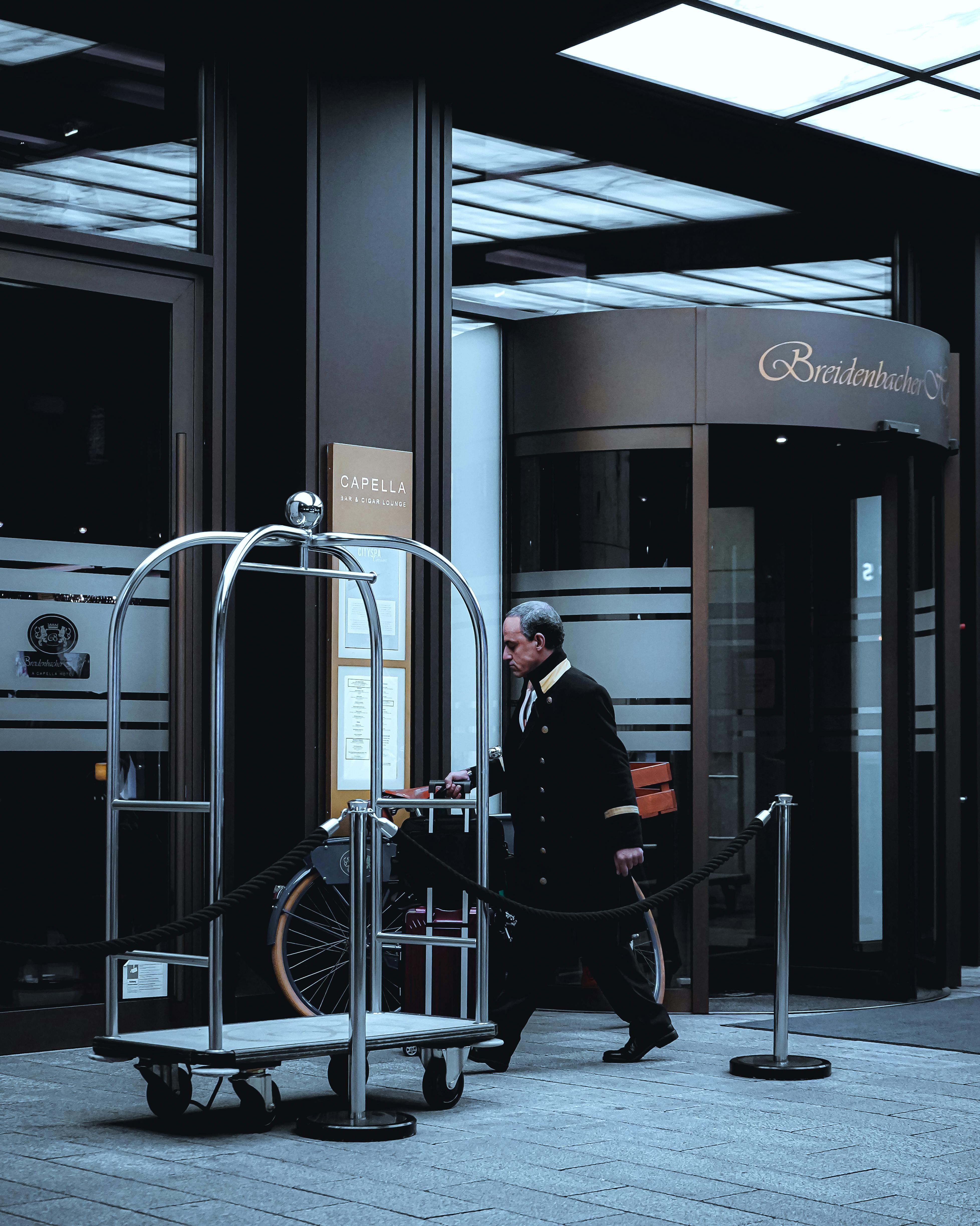 Luggage Porters Photos, Download Free Luggage Porters Stock Photos & HD ...