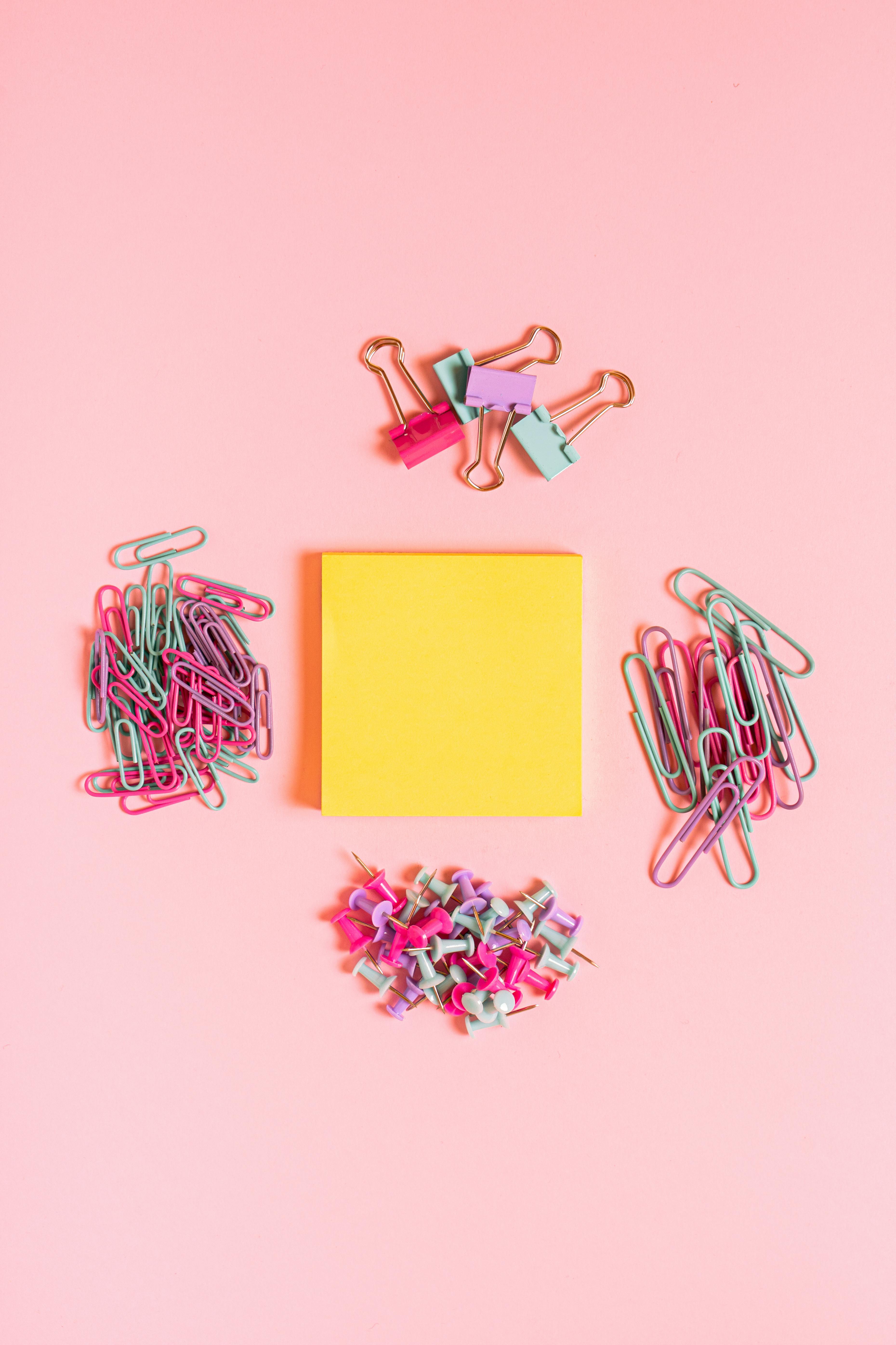 3,000+ Best Post It Photos · 100% Free Download · Pexels Stock Photos