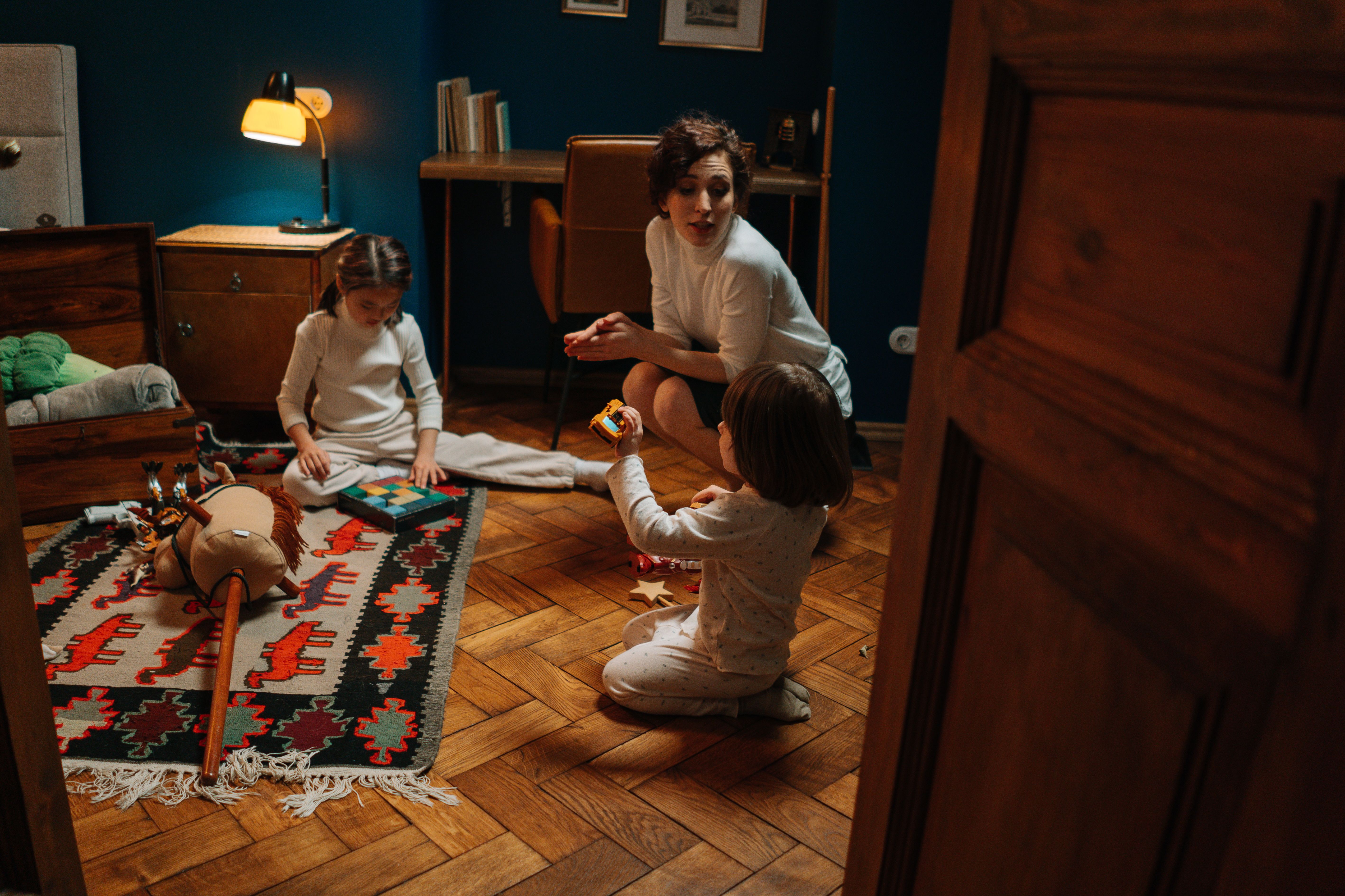 Babysitting Photos, Download The BEST Free Babysitting Stock Photos ...