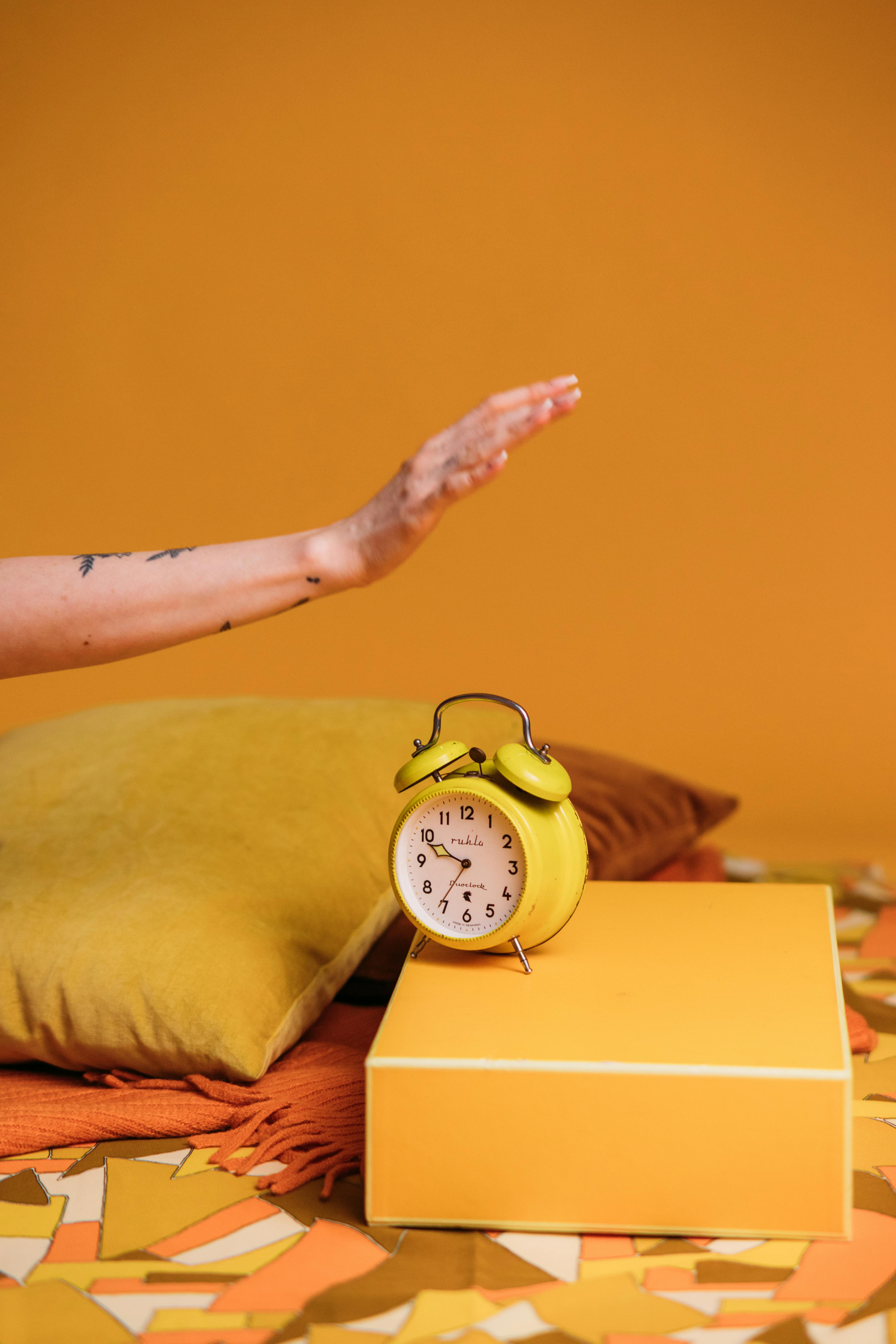 3,000+ Best Alarm Clock Photos · 100% Free Download · Pexels Stock Photos