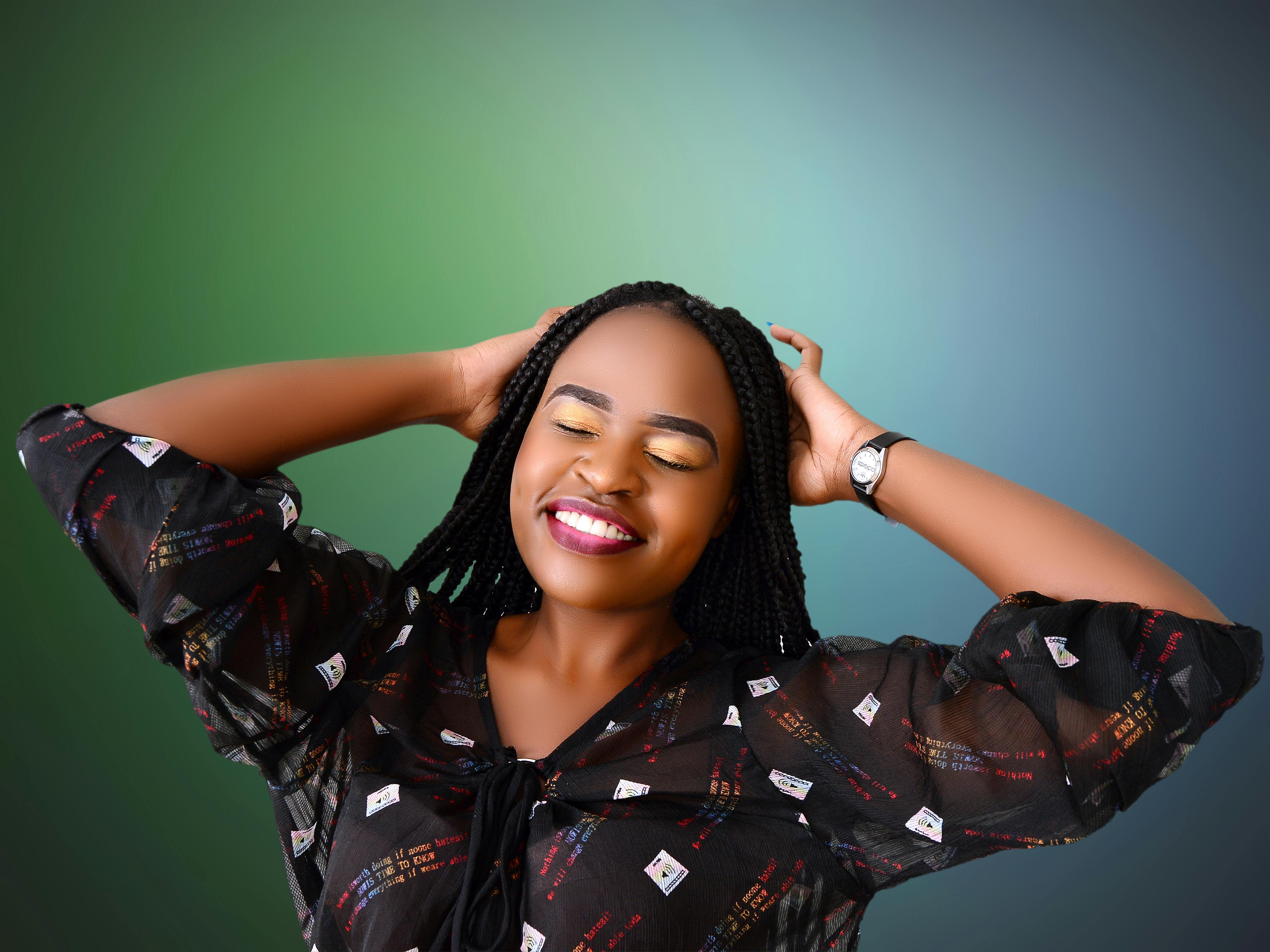 Short 47 Photos & Videos Collected by Ousmane Ly