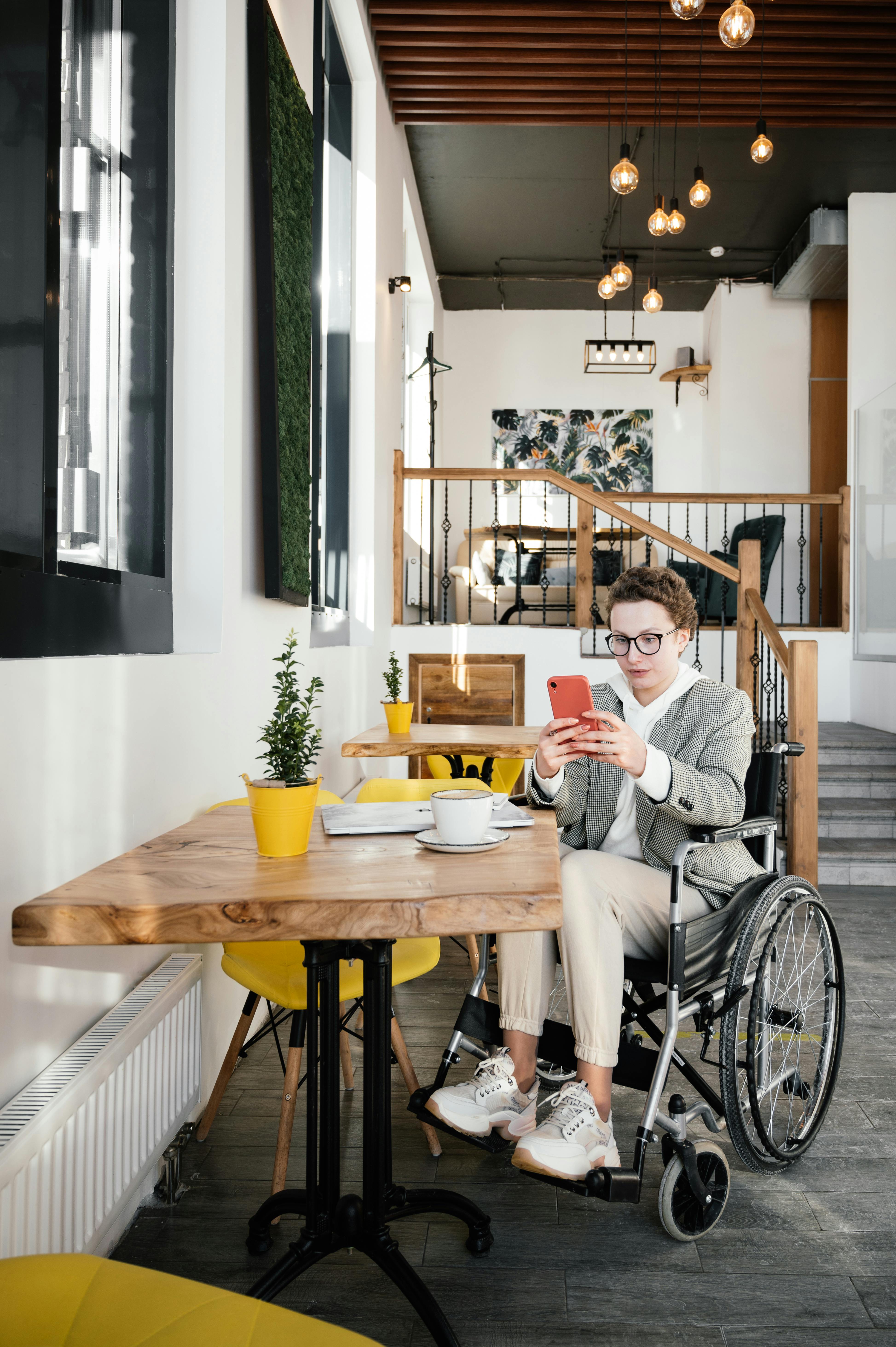 40,000+ Best Mobile Shop Photos · 100% Free Download · Pexels Stock Photos