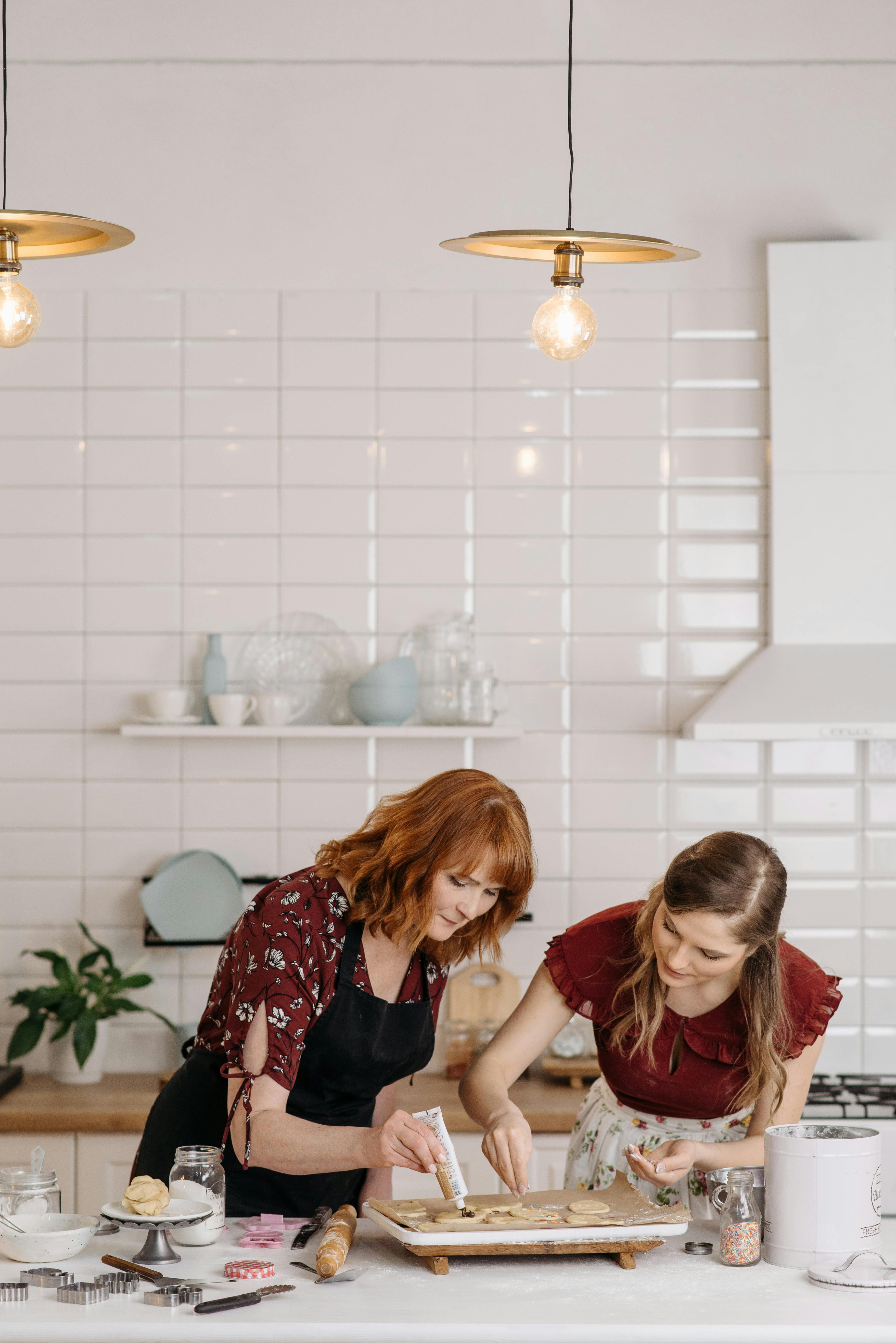 Women Baking in the Kitchen · Free Stock Photo