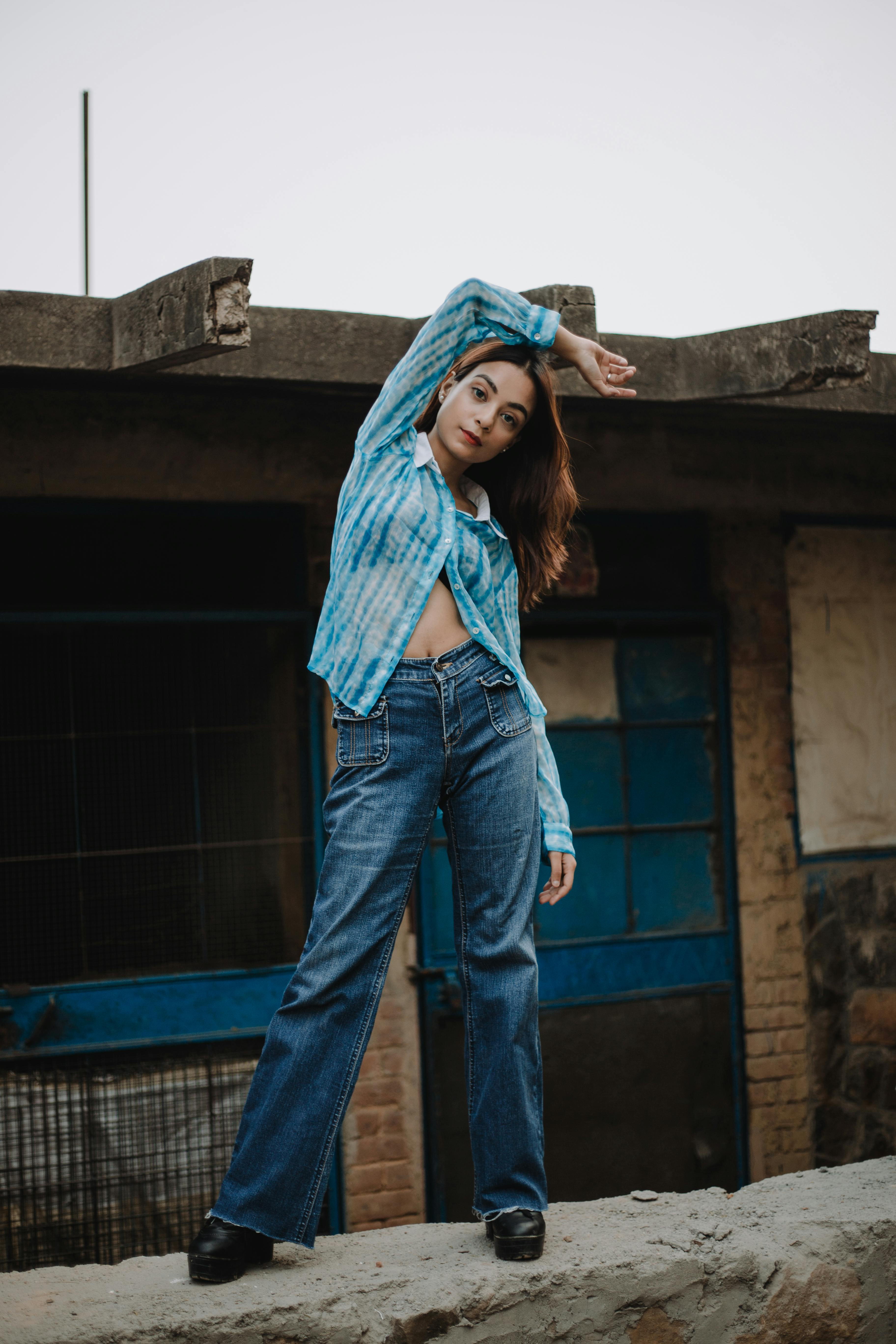 Blur Building Fashion Fence Girl Lady Model Photos, Download The BEST ...