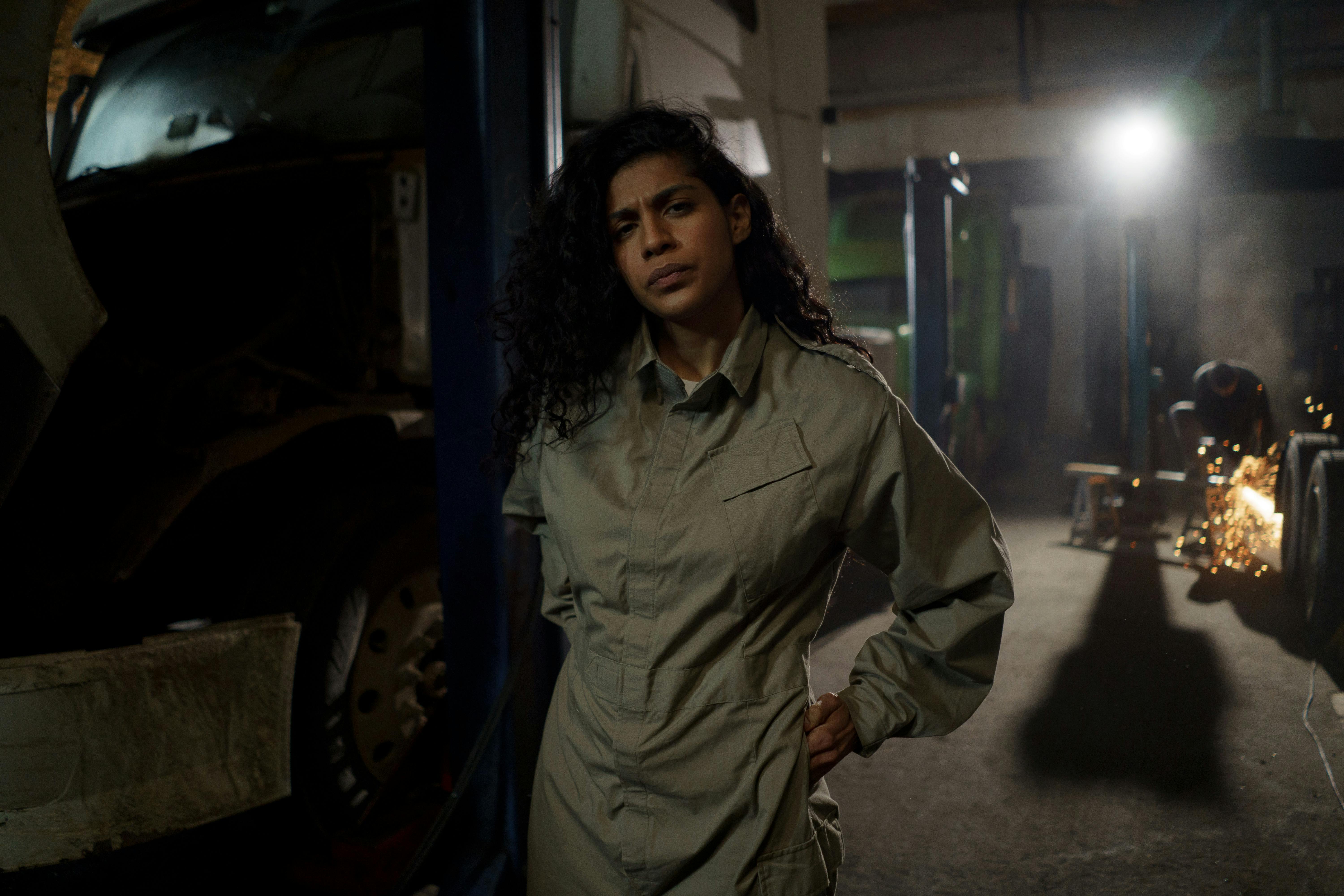 Car Worker Portrait Photos, Download The BEST Free Car Worker Portrait ...