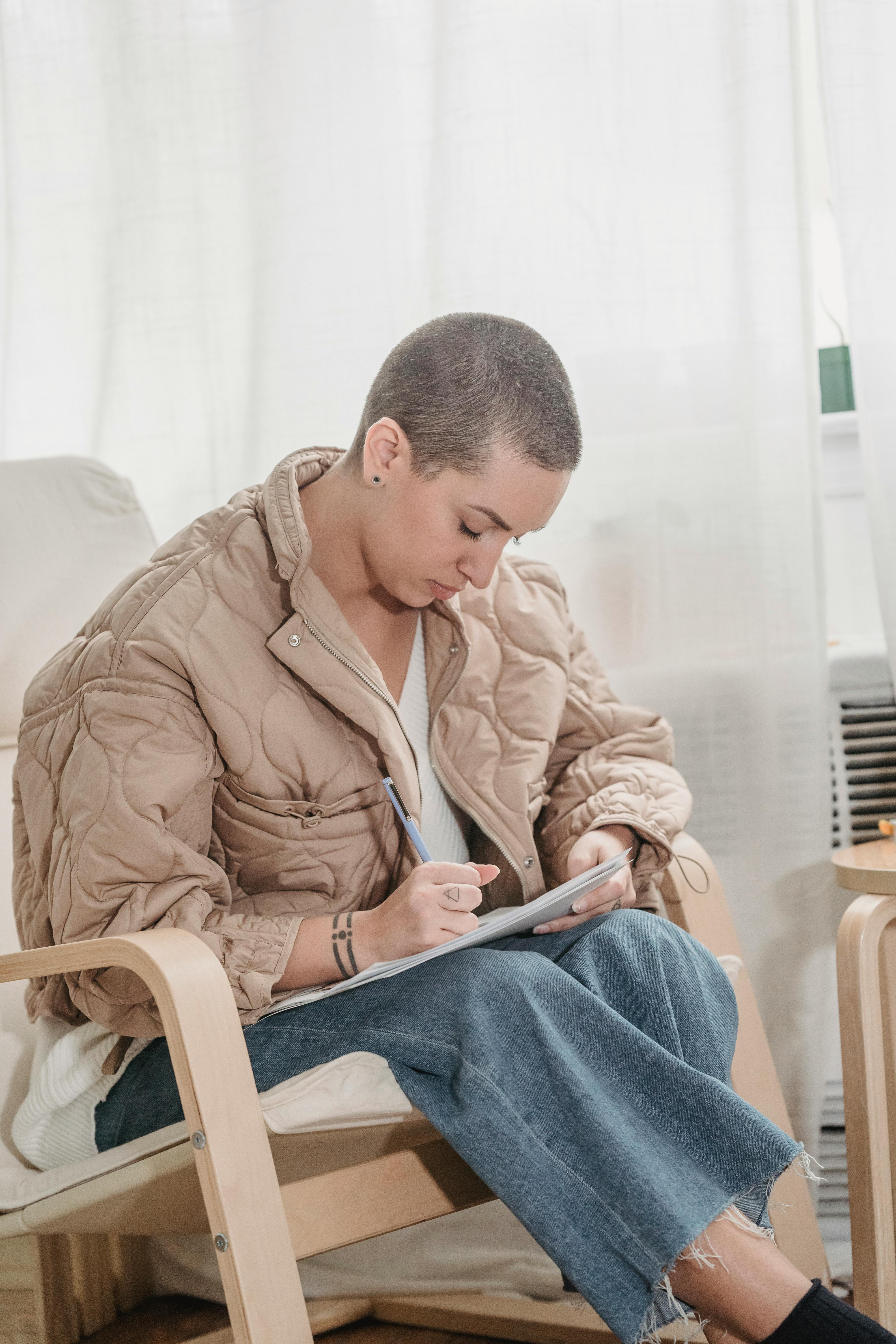 10,000+ Best Taking Notes Photos · 100% Free Download · Pexels Stock Photos