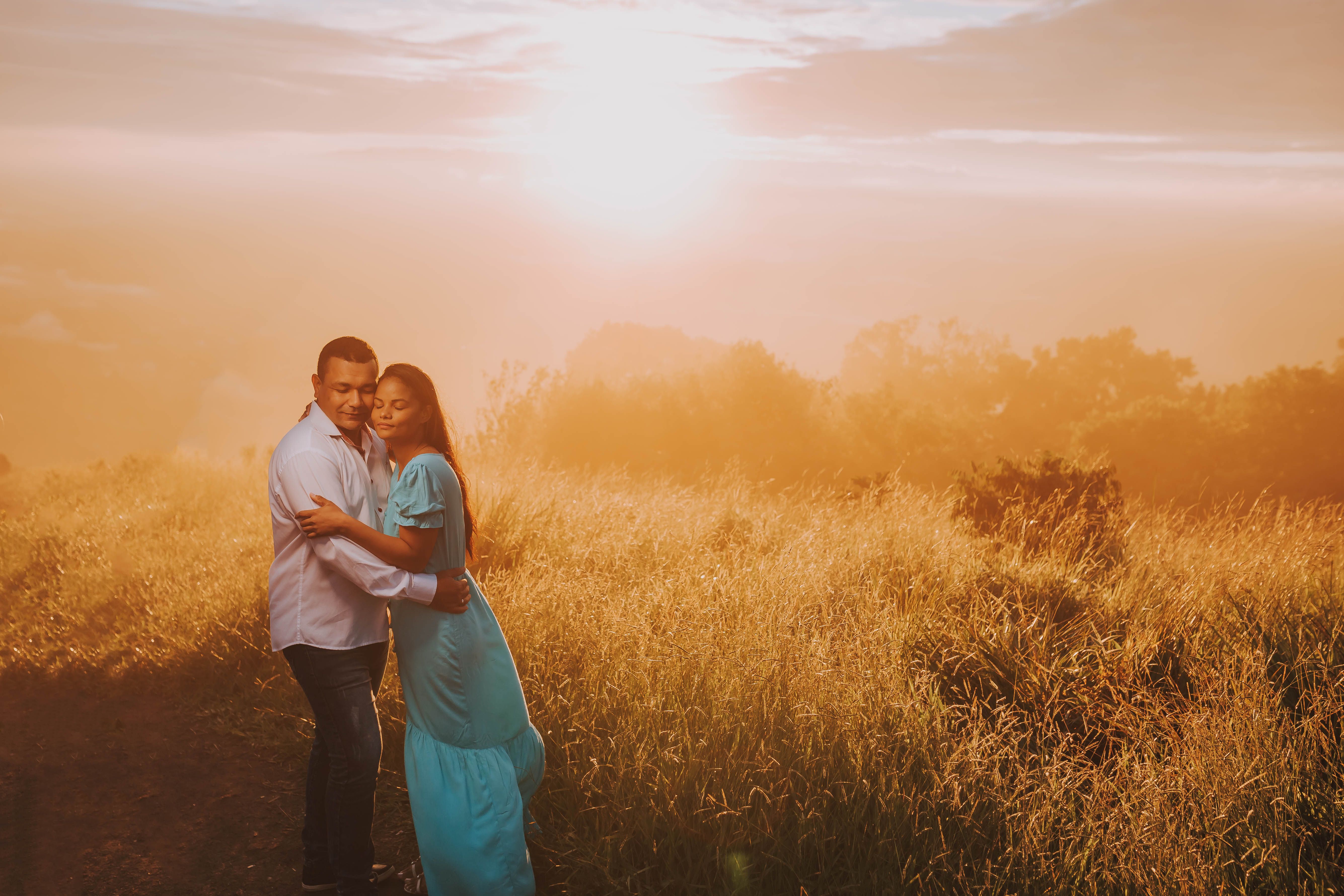 A Romantic Couple Close Together · Free Stock Photo