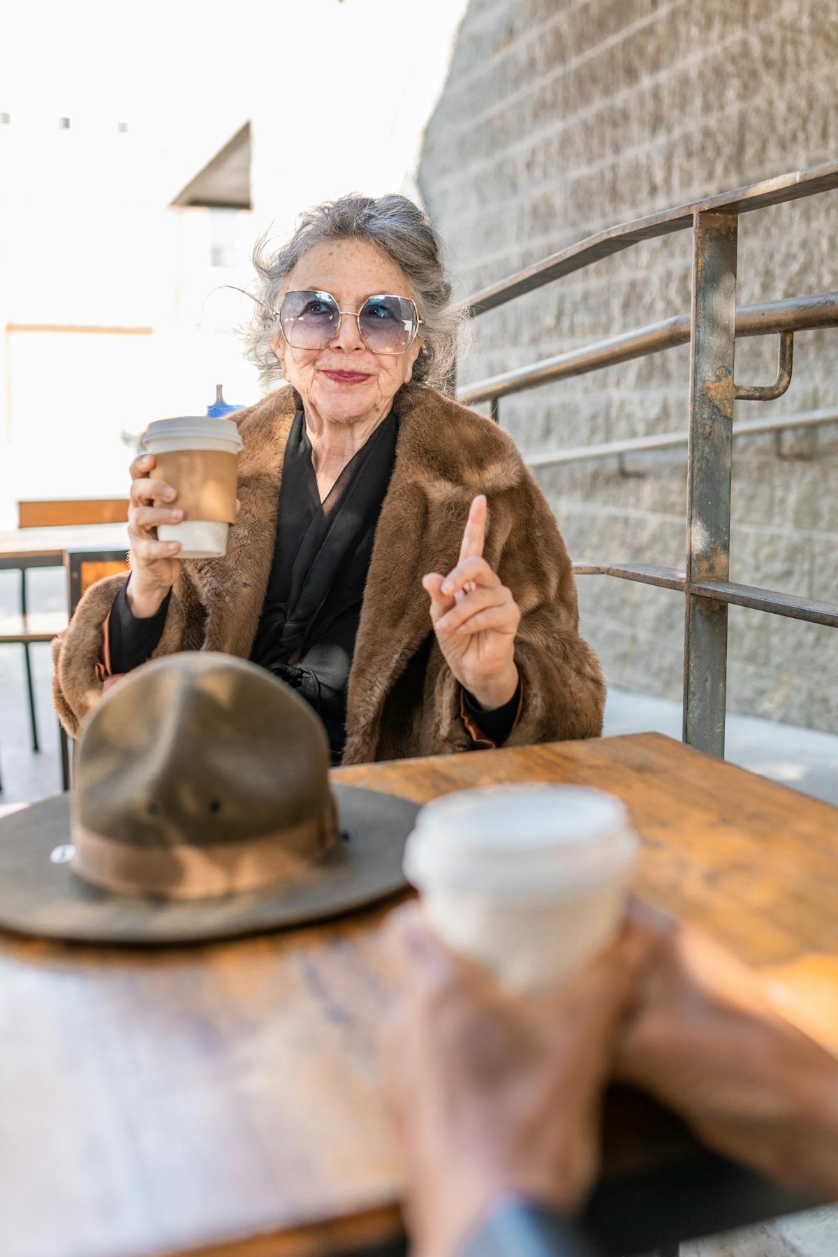 Woman Over 60 Photos, Download The BEST Free Woman Over 60 Stock Photos ...