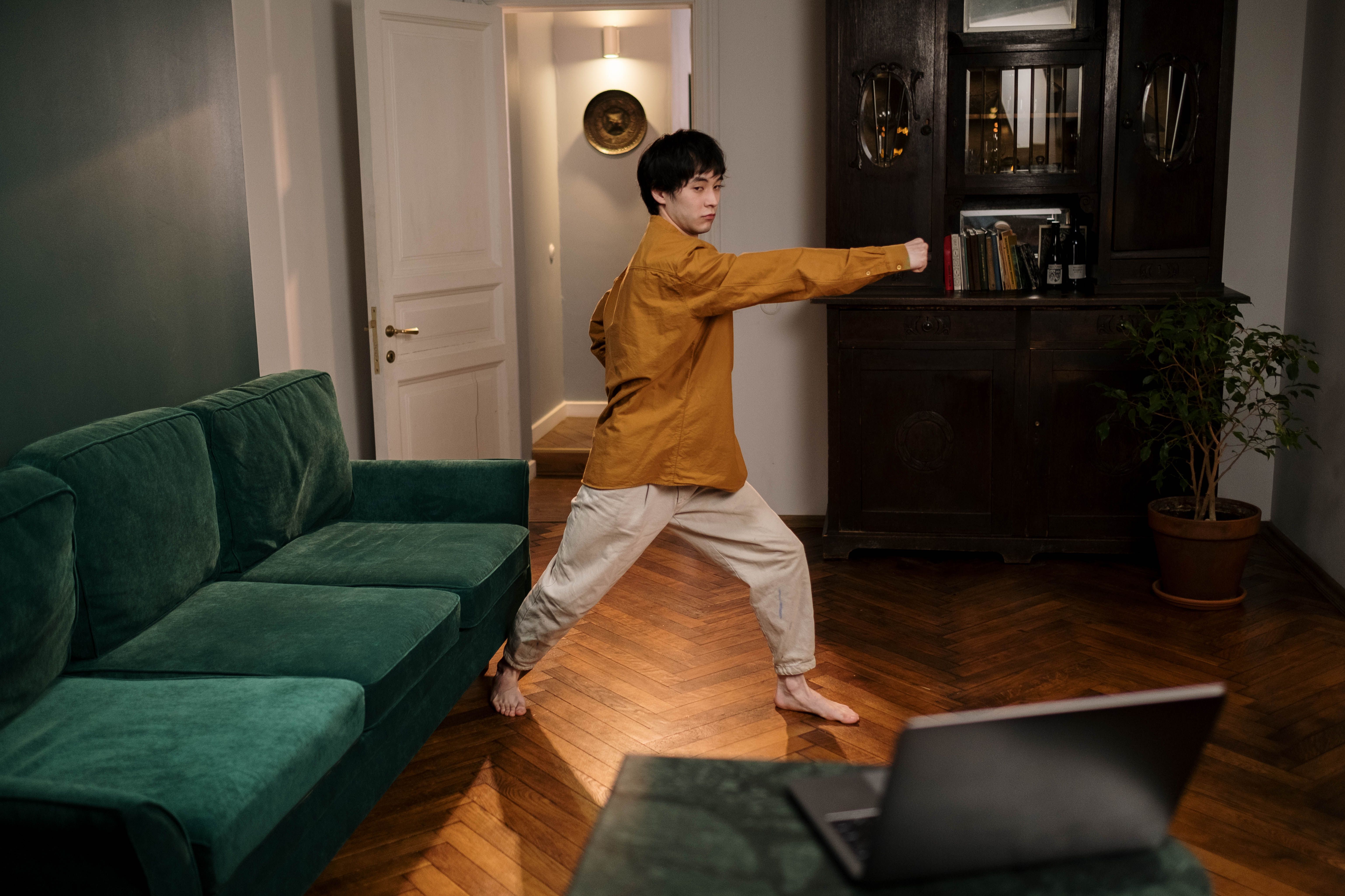 Body Movements Photos, Download The BEST Free Body Movements Stock ...