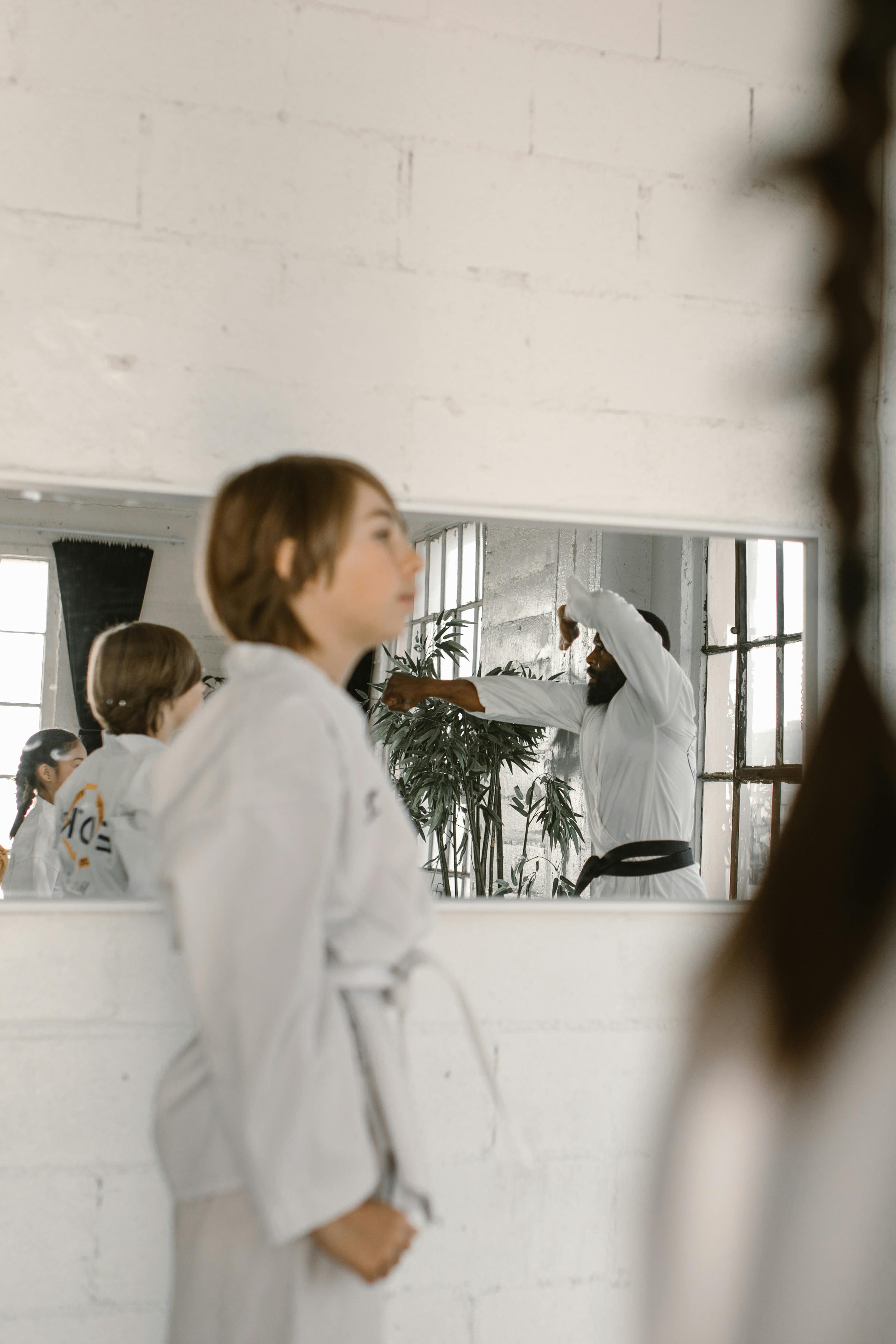 Fighting Mirror Photos, Download The BEST Free Fighting Mirror Stock ...