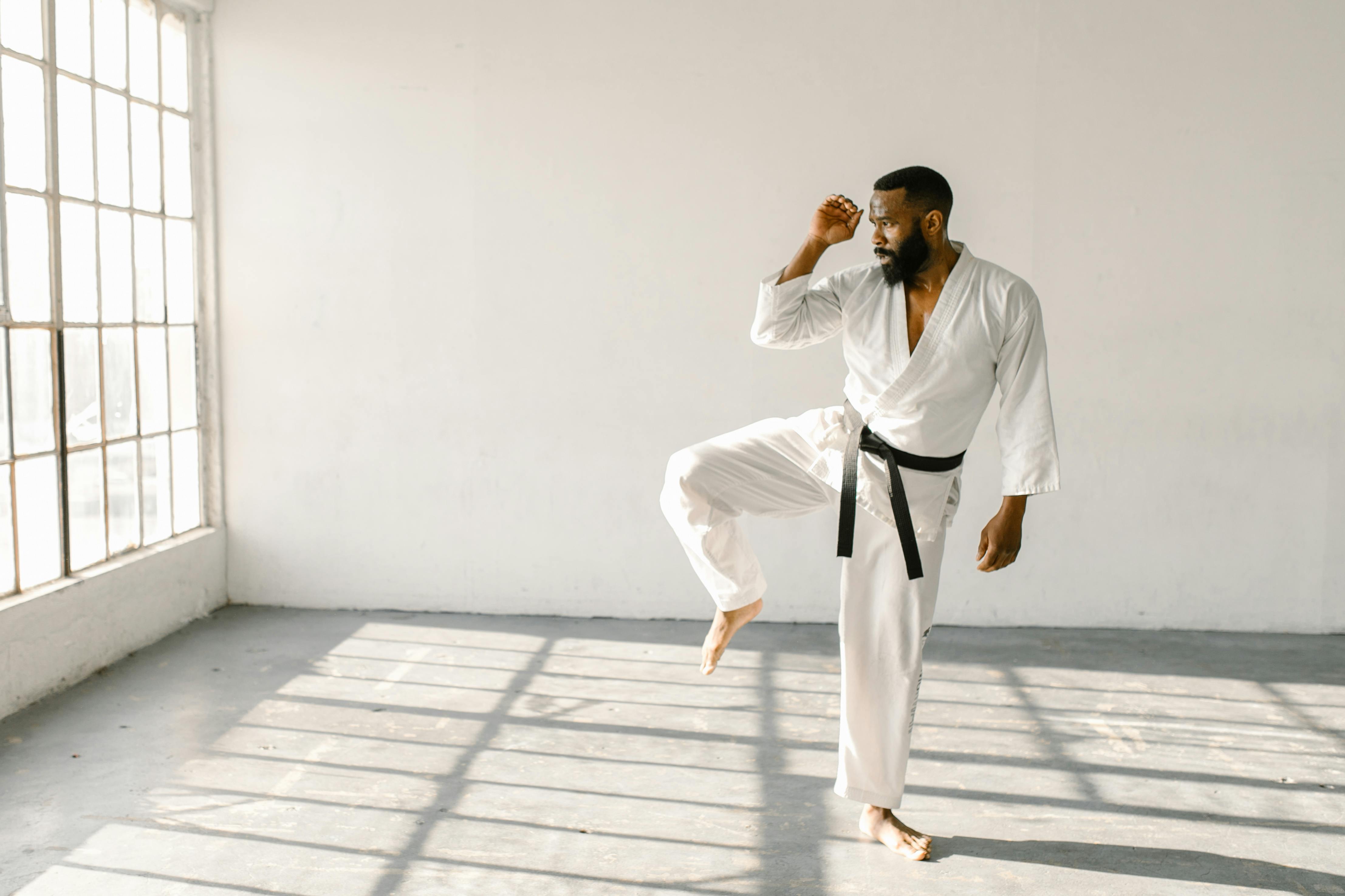 222+ Best Free Wushu Stock Photos & Images · 100% Royalty-Free HD Downloads