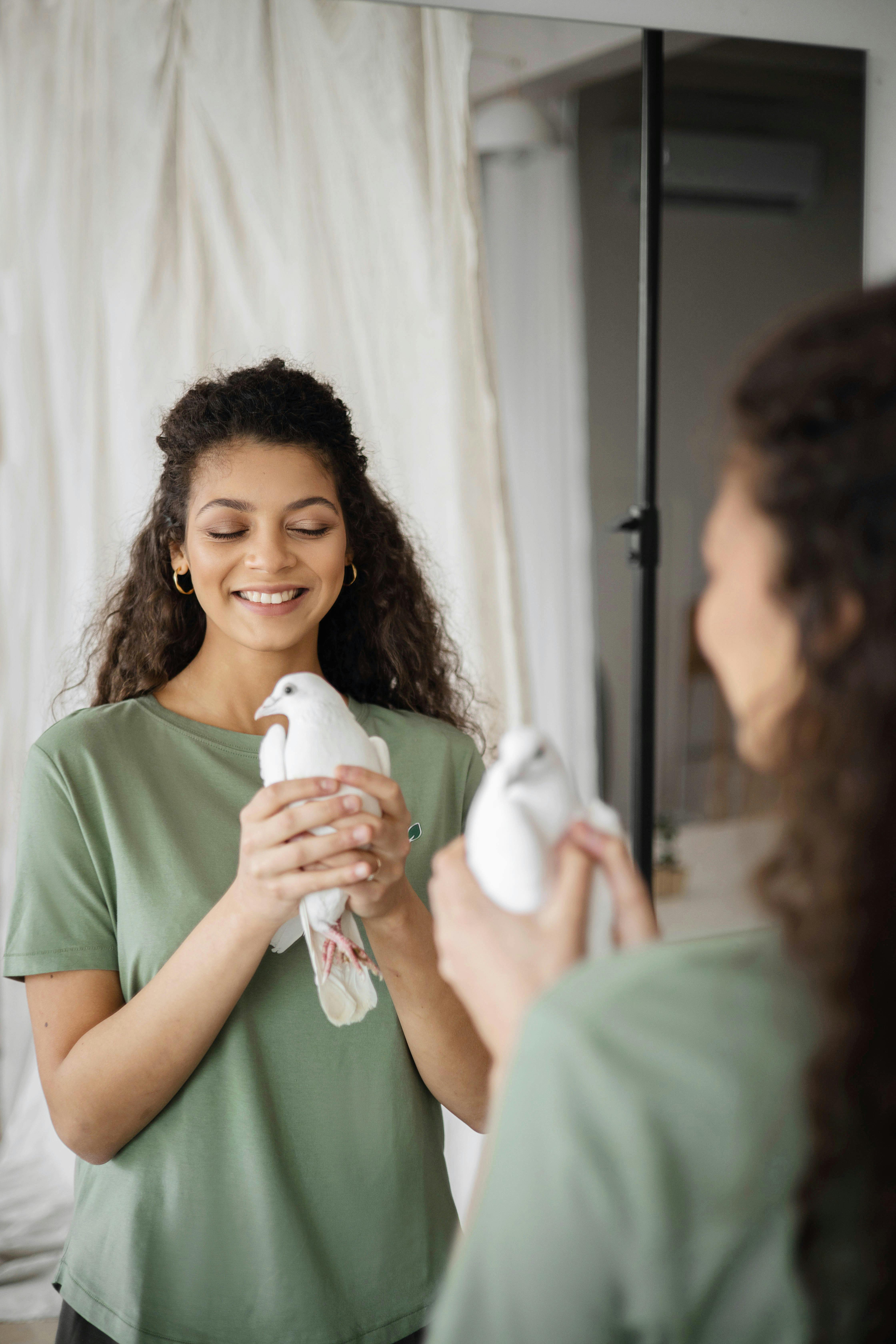 People Reflecting Animated Photos, Download The BEST Free People ...