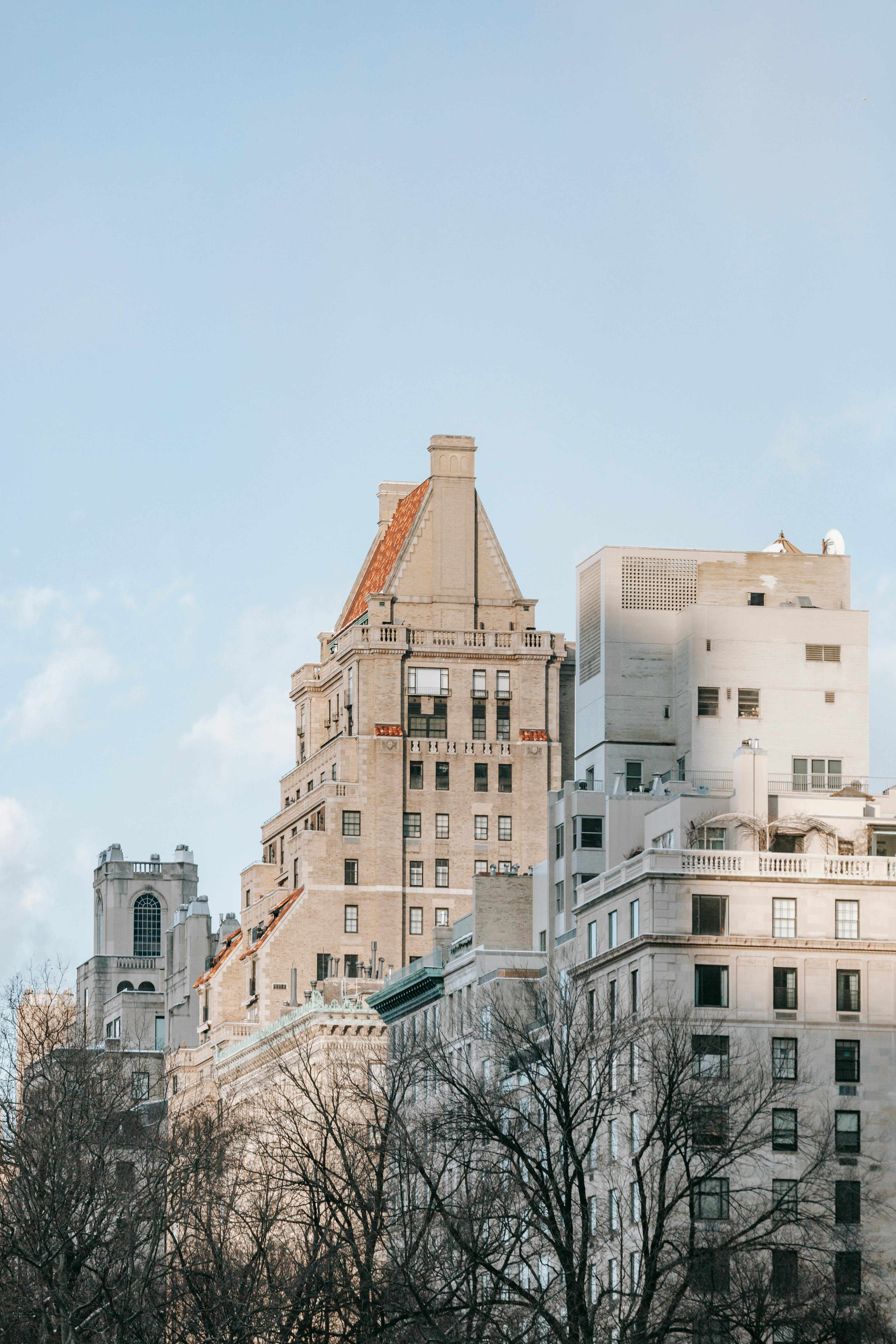 Concrete apartment buildings in residential district · Free Stock Photo