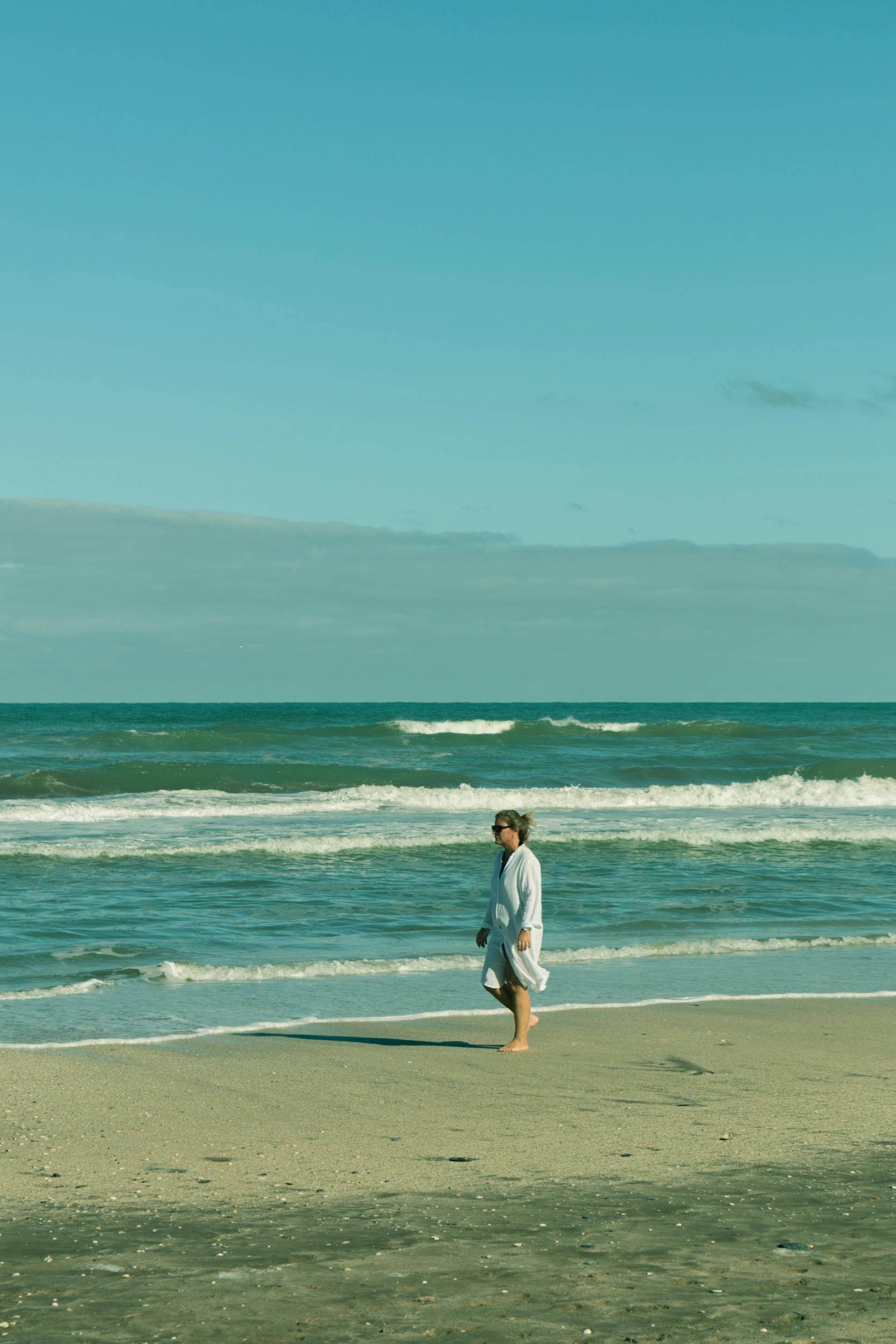 Tide Robe Photos, Download The BEST Free Tide Robe Stock Photos & HD Images