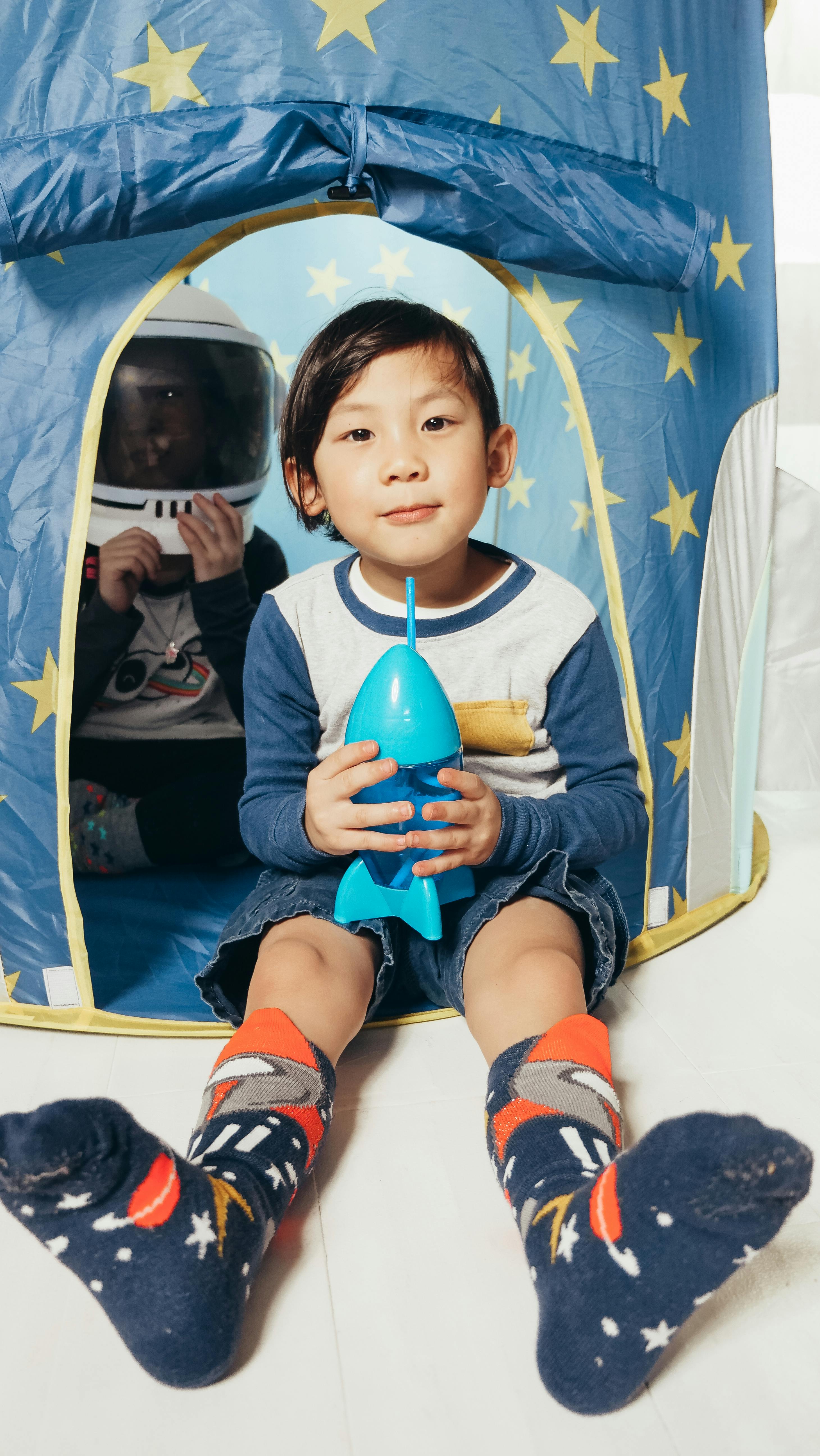 Children Playing Rocket Science · Free Stock Photo