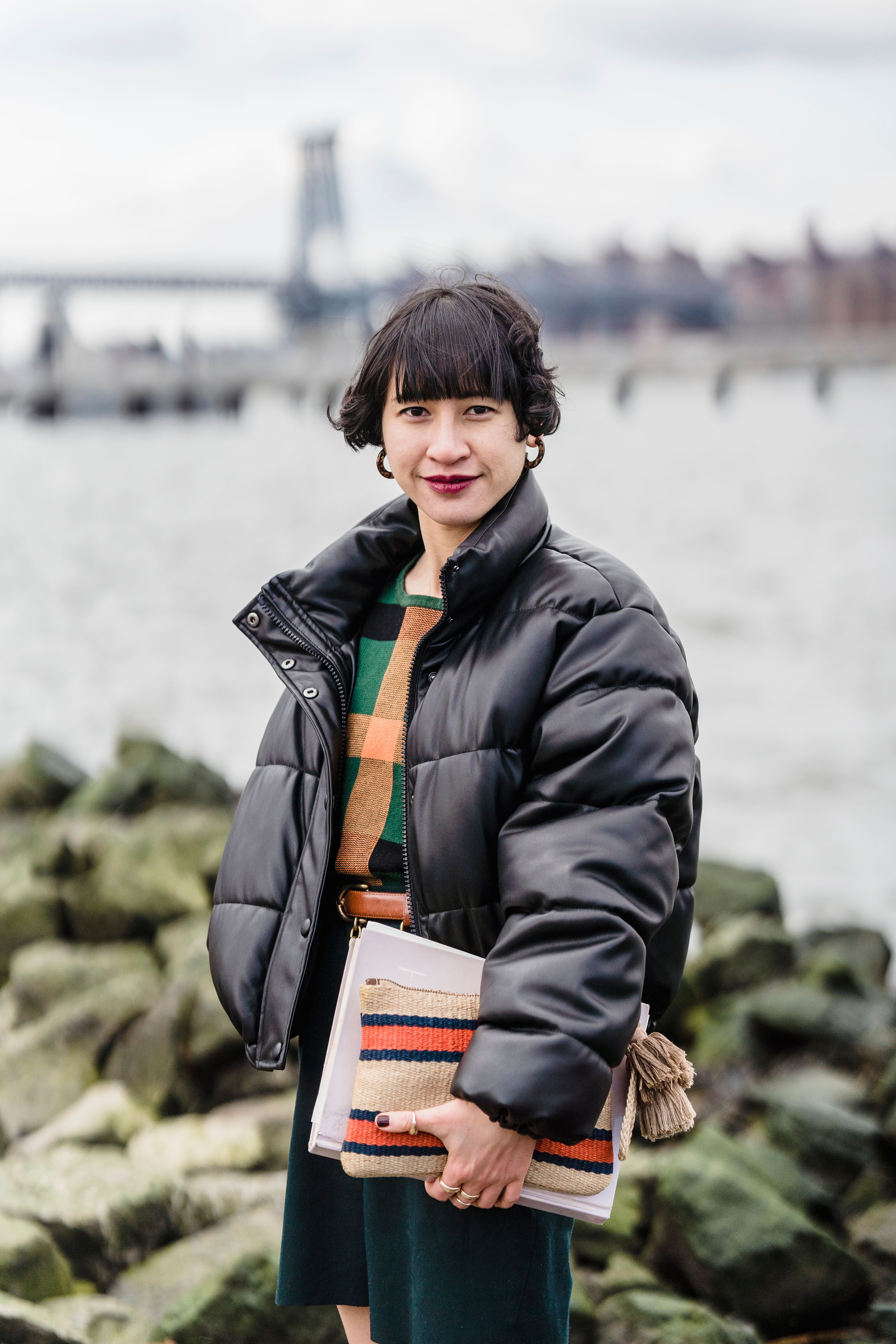 Woman With Puffy Jacket Photos, Download The BEST Free Woman With Puffy ...