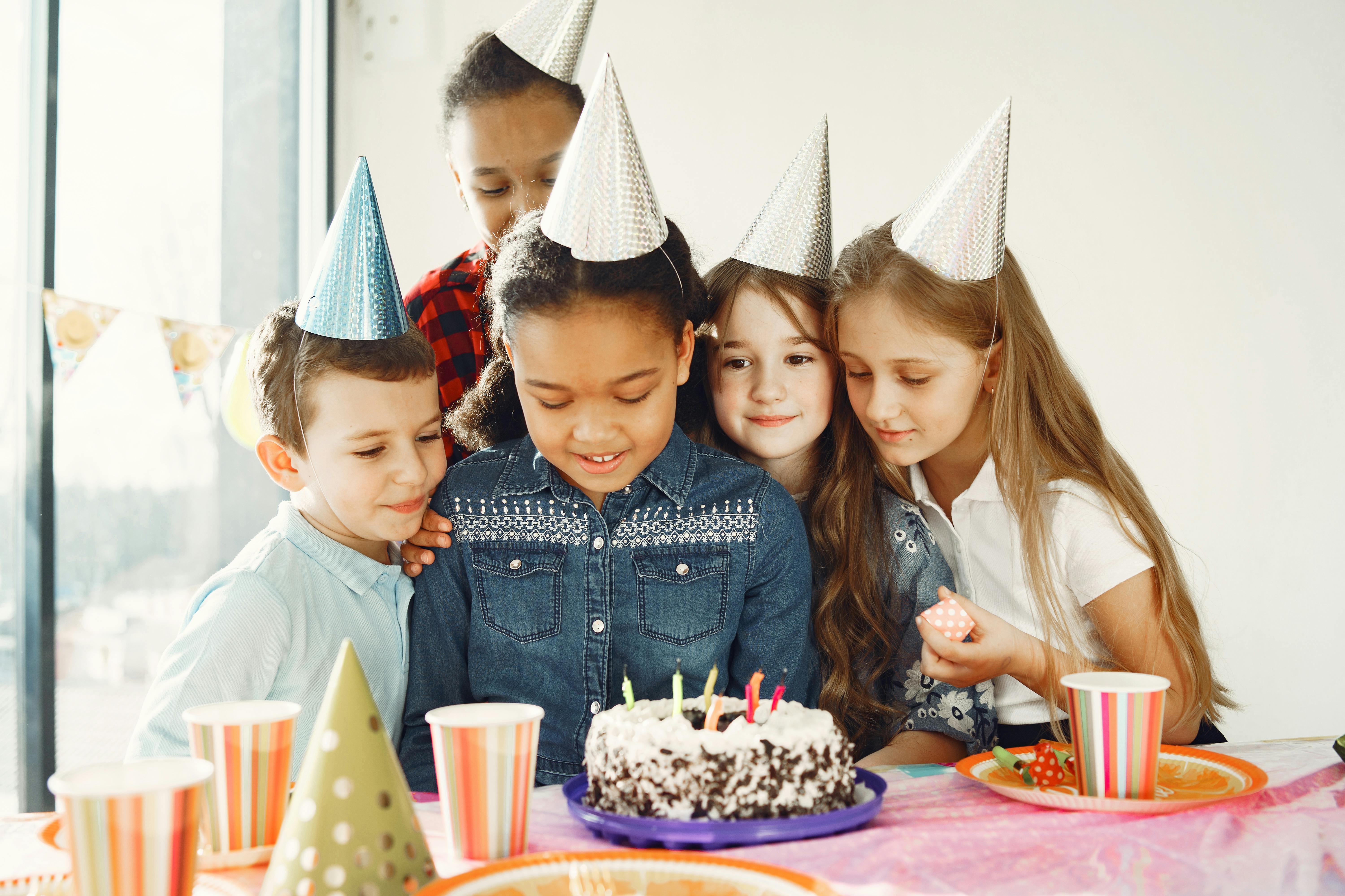 Children celebrating a Birthday · Free Stock Photo